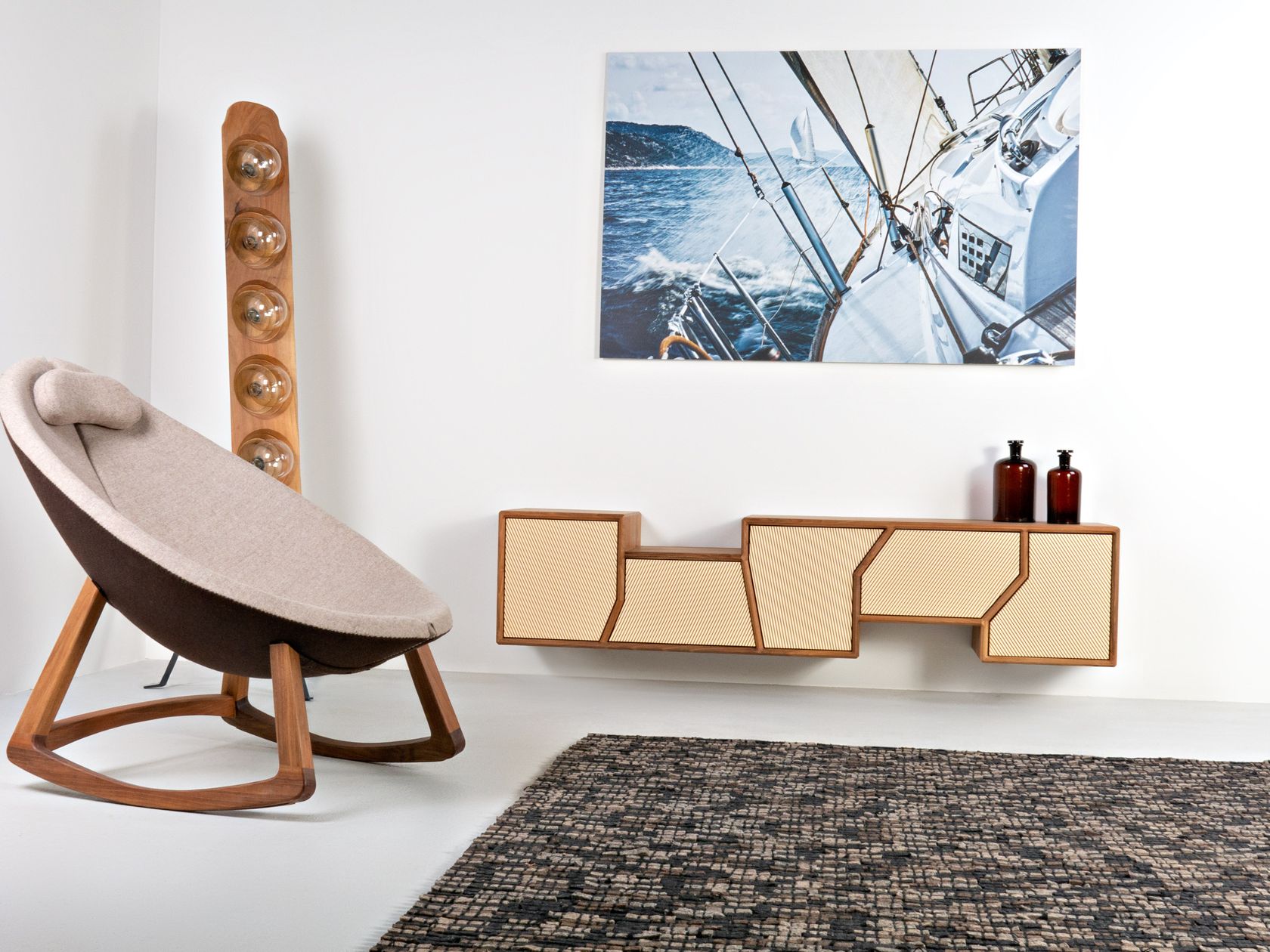 POLYGON madia By HOOKL und STOOL