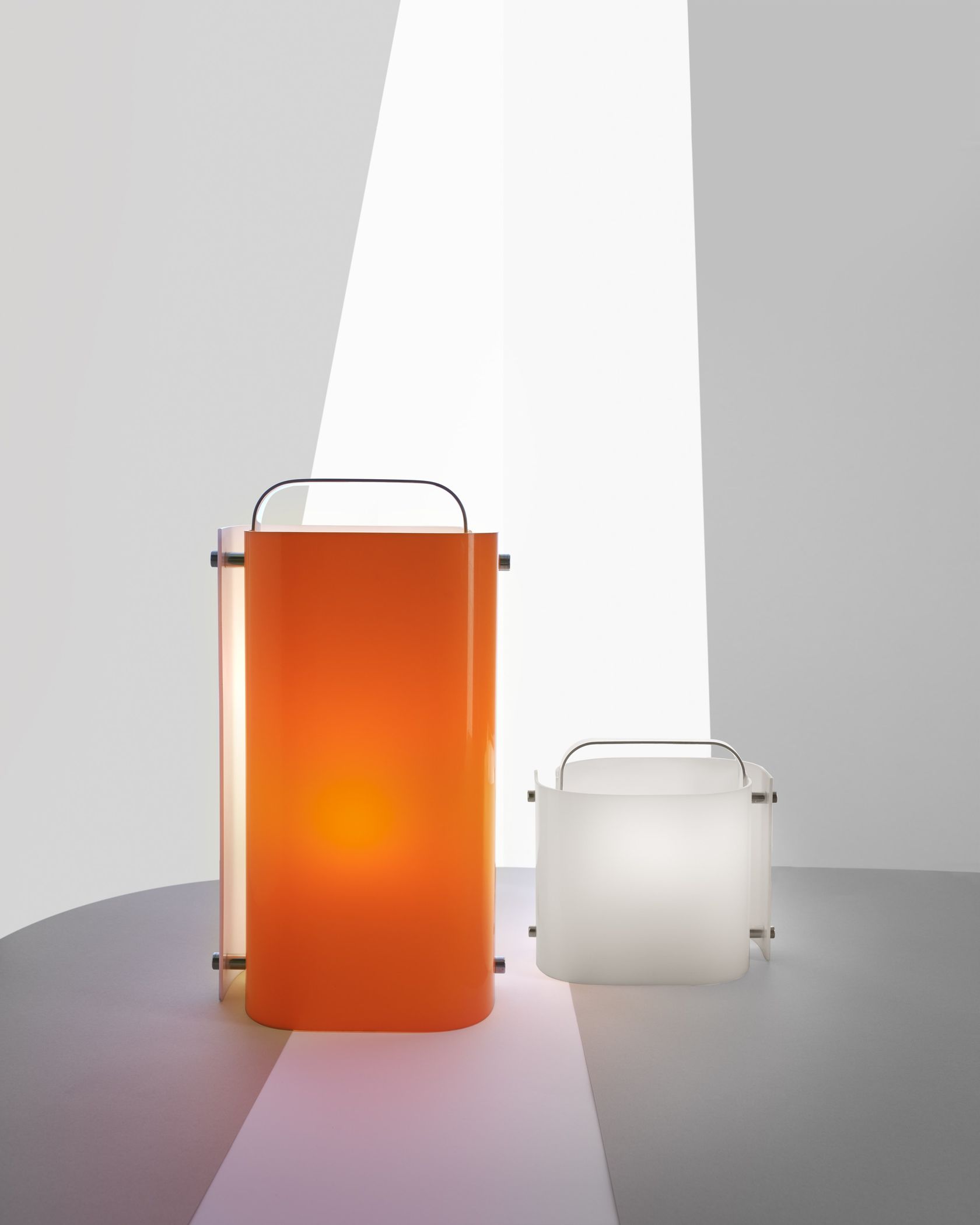 POLSINO Table lamp By iGuzzini | design Gio Ponti