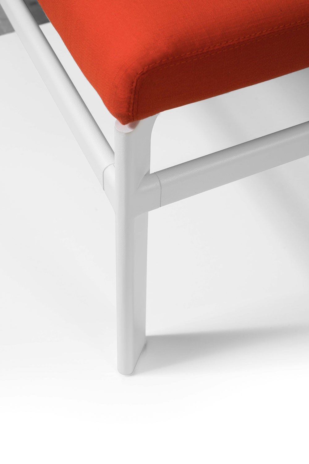 PONTE Fabric bench seating with back By Luxy | design Mario Ruiz