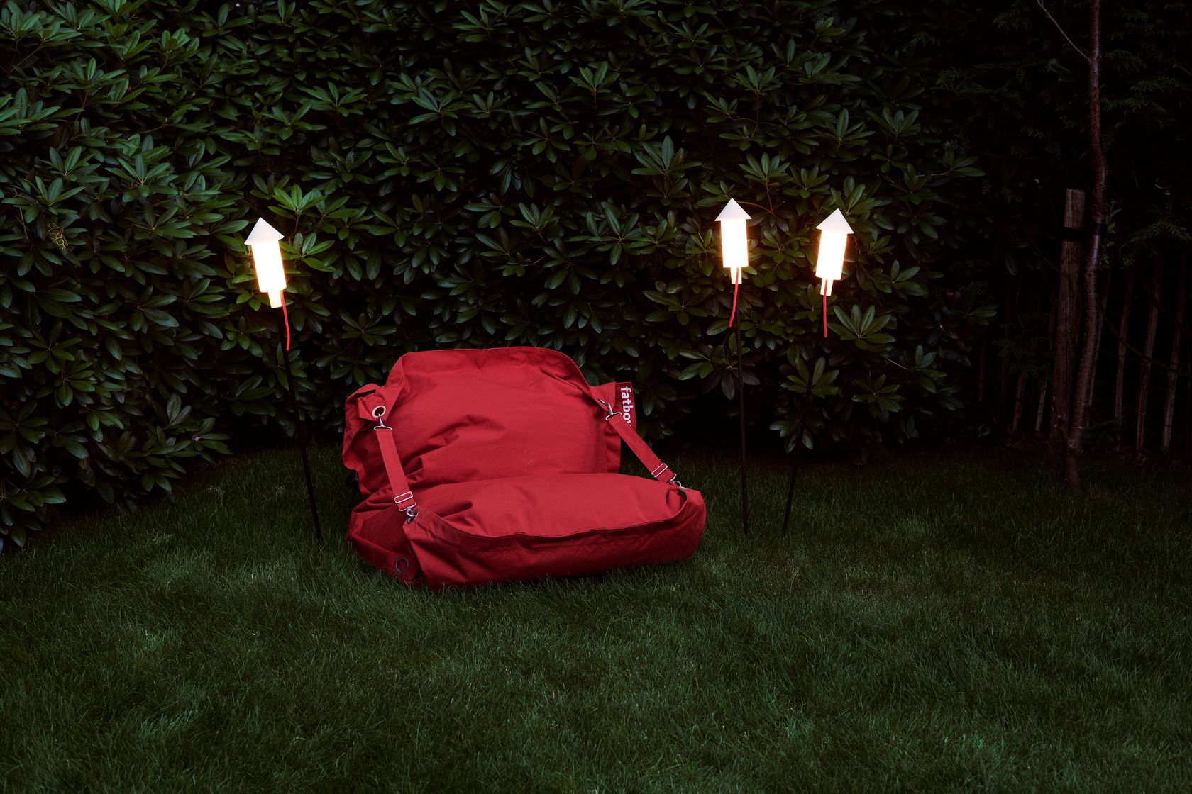 LED Solar Powered polypropylene bollard light PRÊT A RACKET By Fatboy