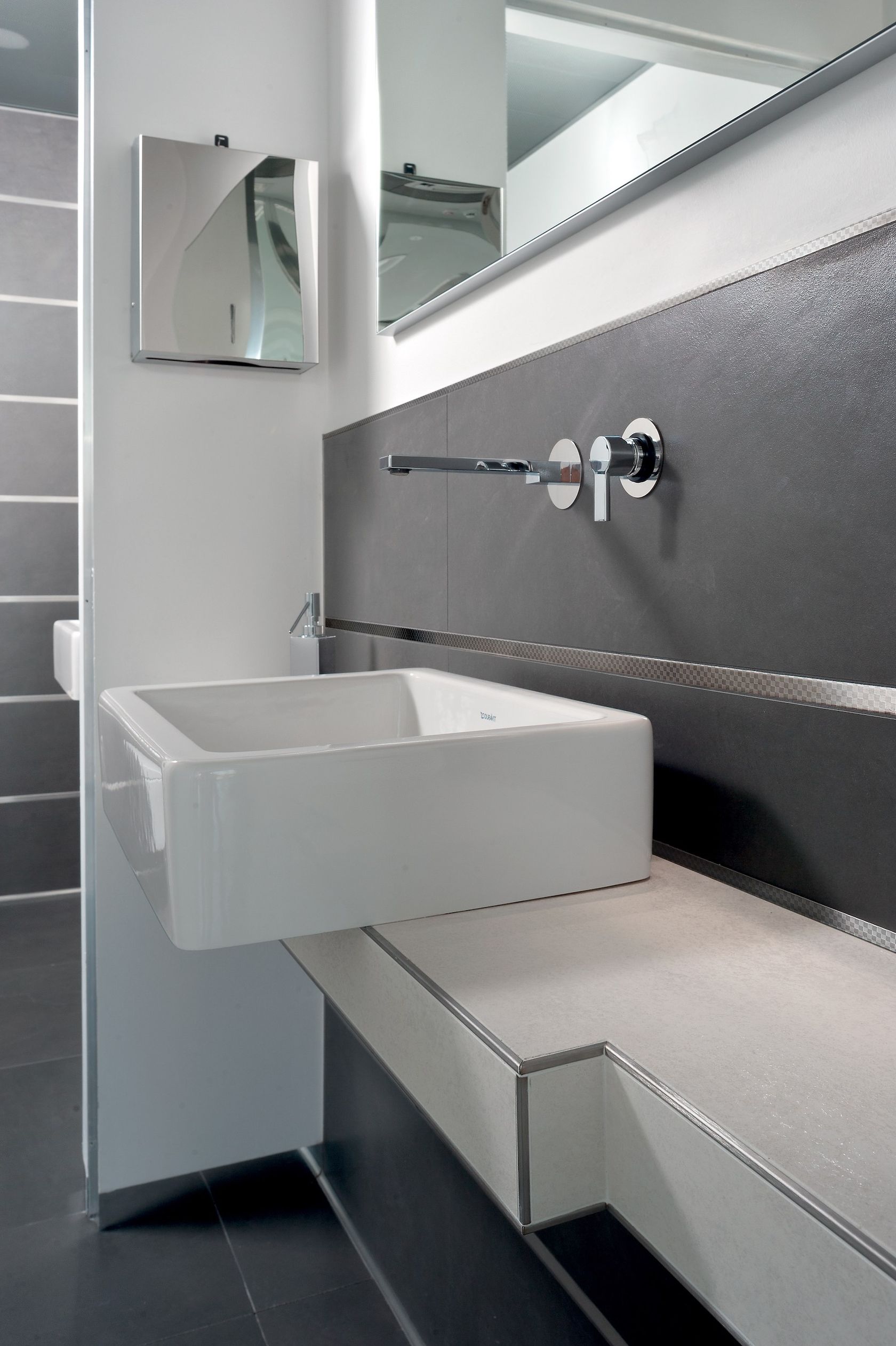 PROLISTEL ACC | Brushed steel edge profile By PROGRESS PROFILES