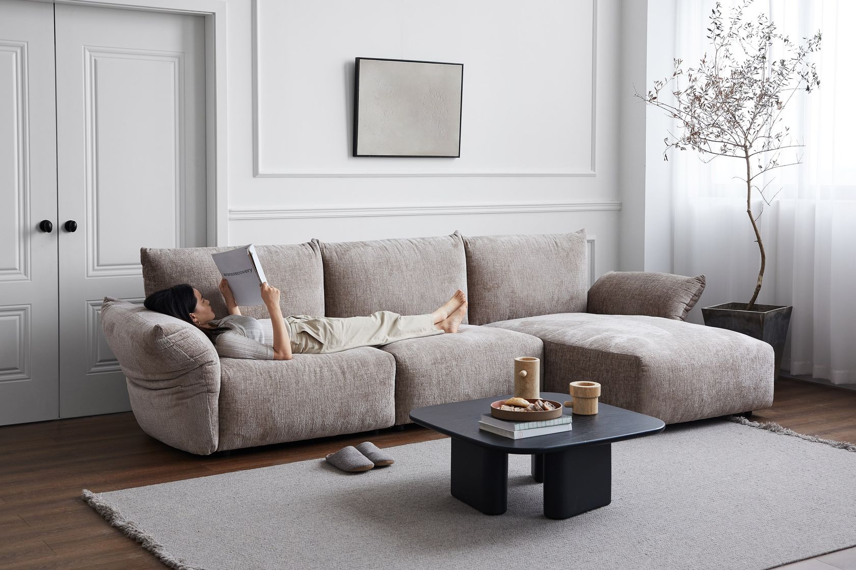 PUFF Fabric sofa with chaise longue By grado design