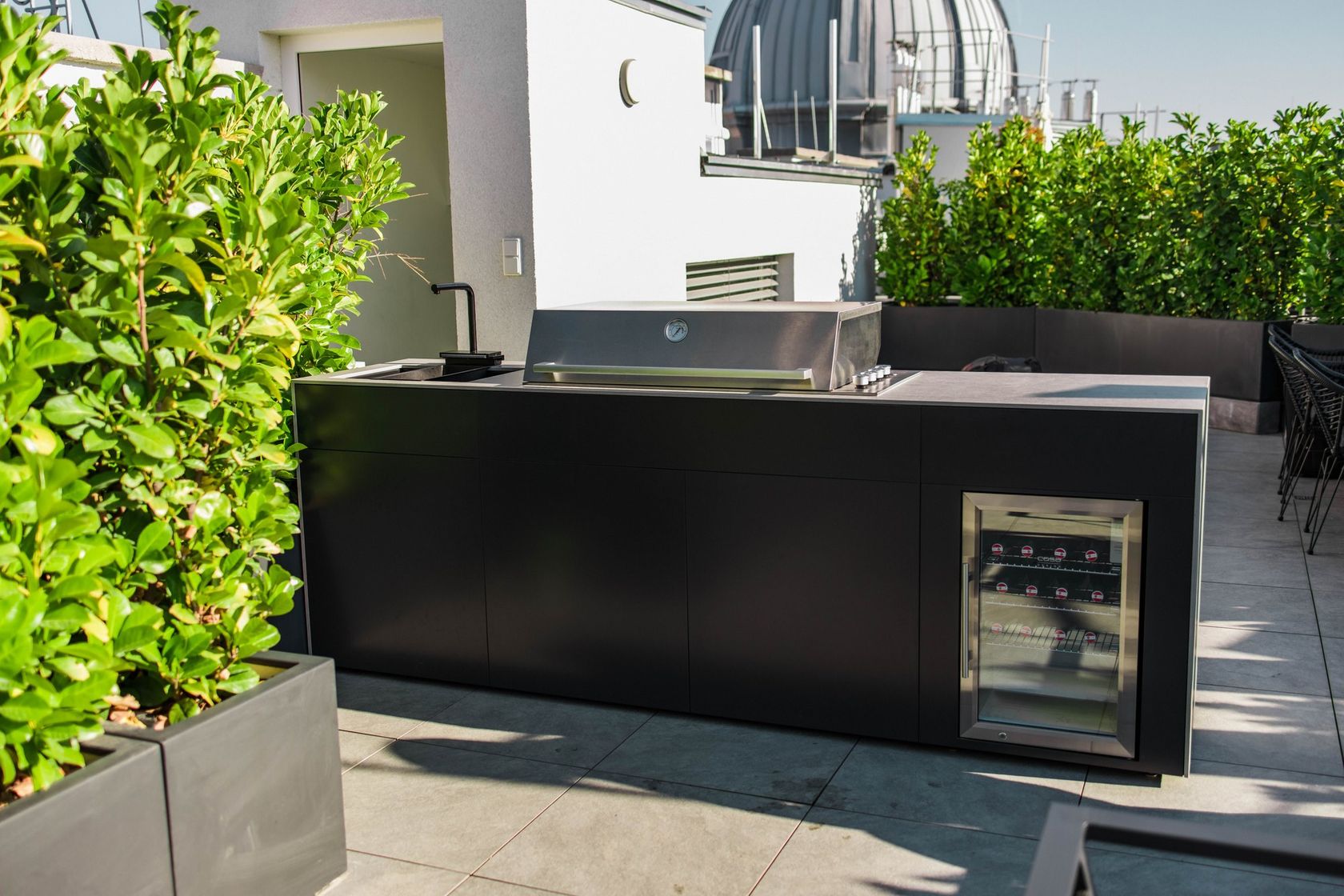 PURE Outdoor kitchen By Openair kitchen | design Guido Kurth