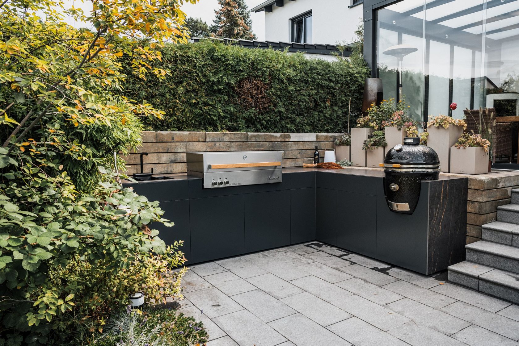 PURE Outdoor kitchen By Openair kitchen | design Guido Kurth