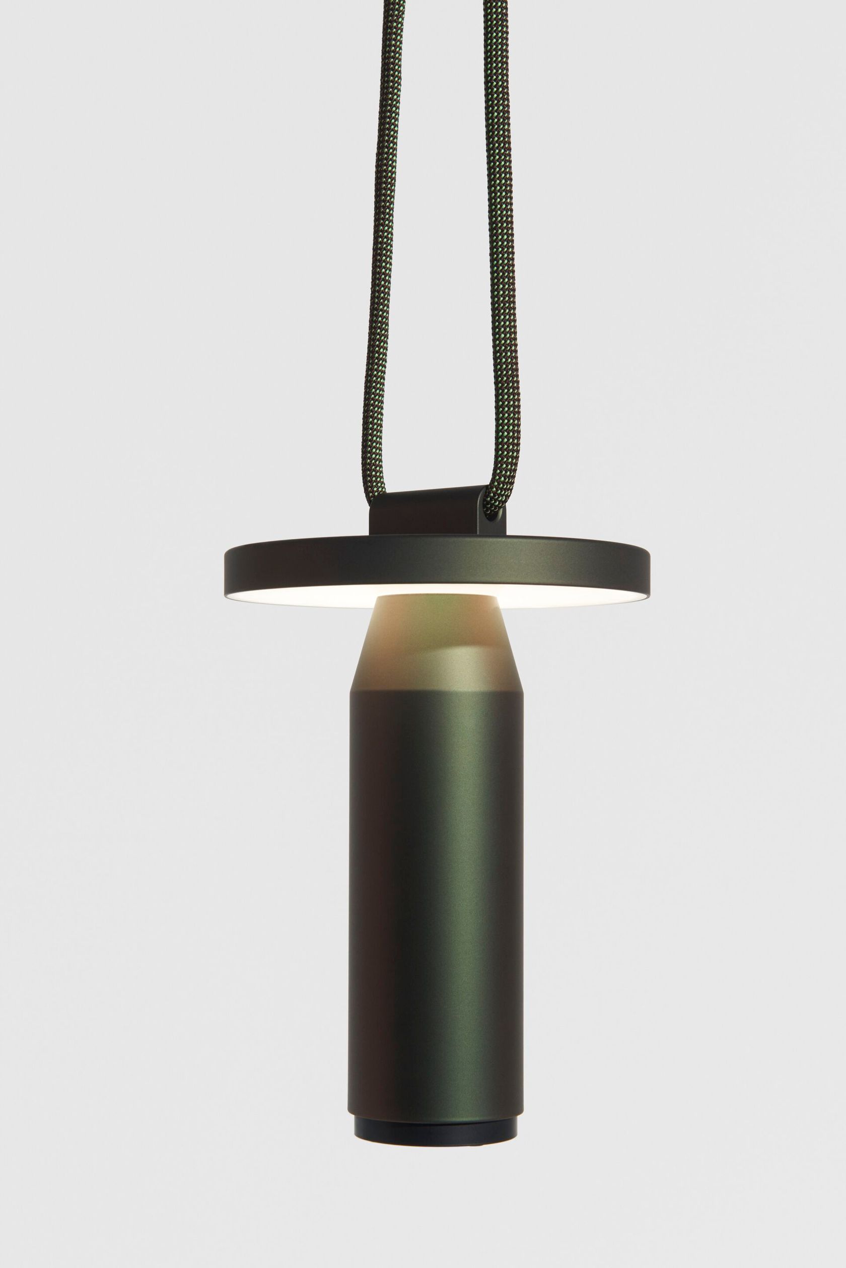 QUASAR Outdoor table lamp By Petite Friture | design Samy Rio