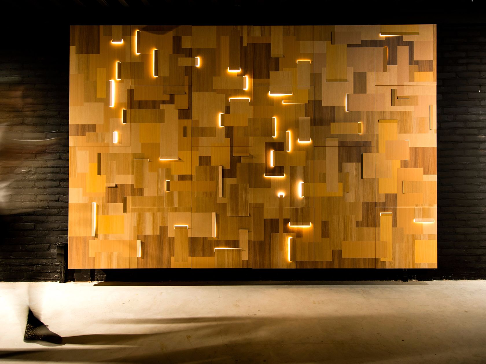 LED direct light wall lamp Philips Luminous Patterns By Large Luminous ...