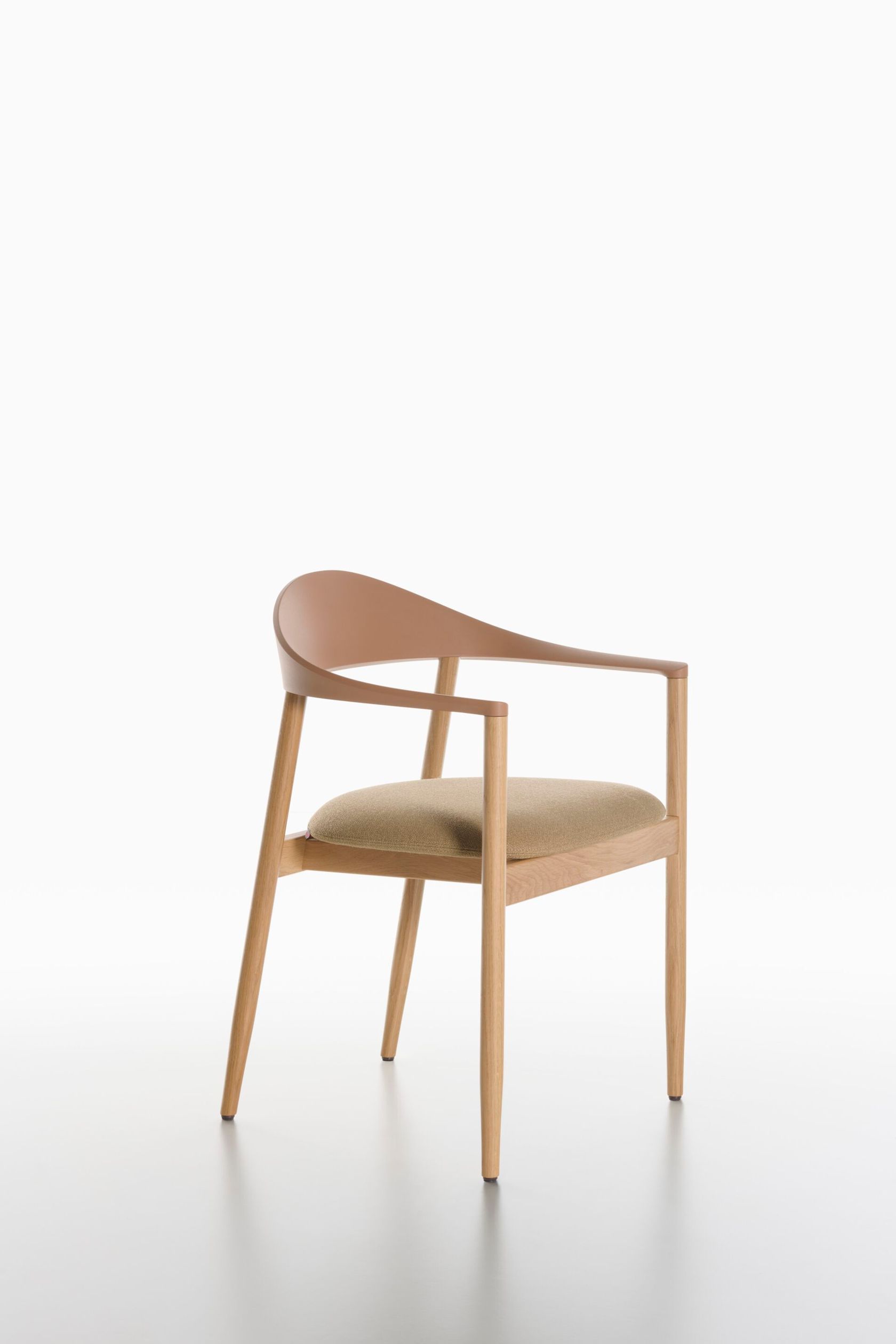 MONZA SOFT Oak chair with armrests By Plank | design Konstantin Grcic