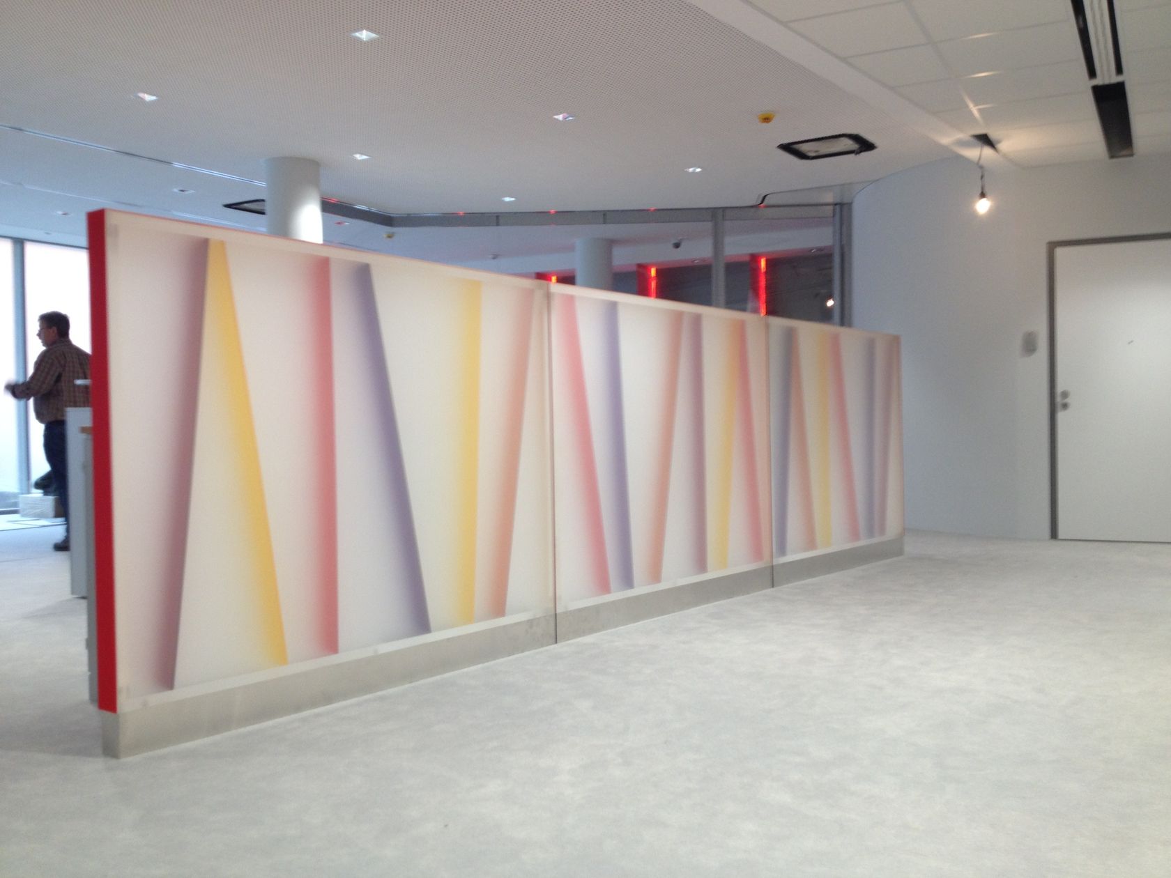 Translucent room divider By Seven Colors Design