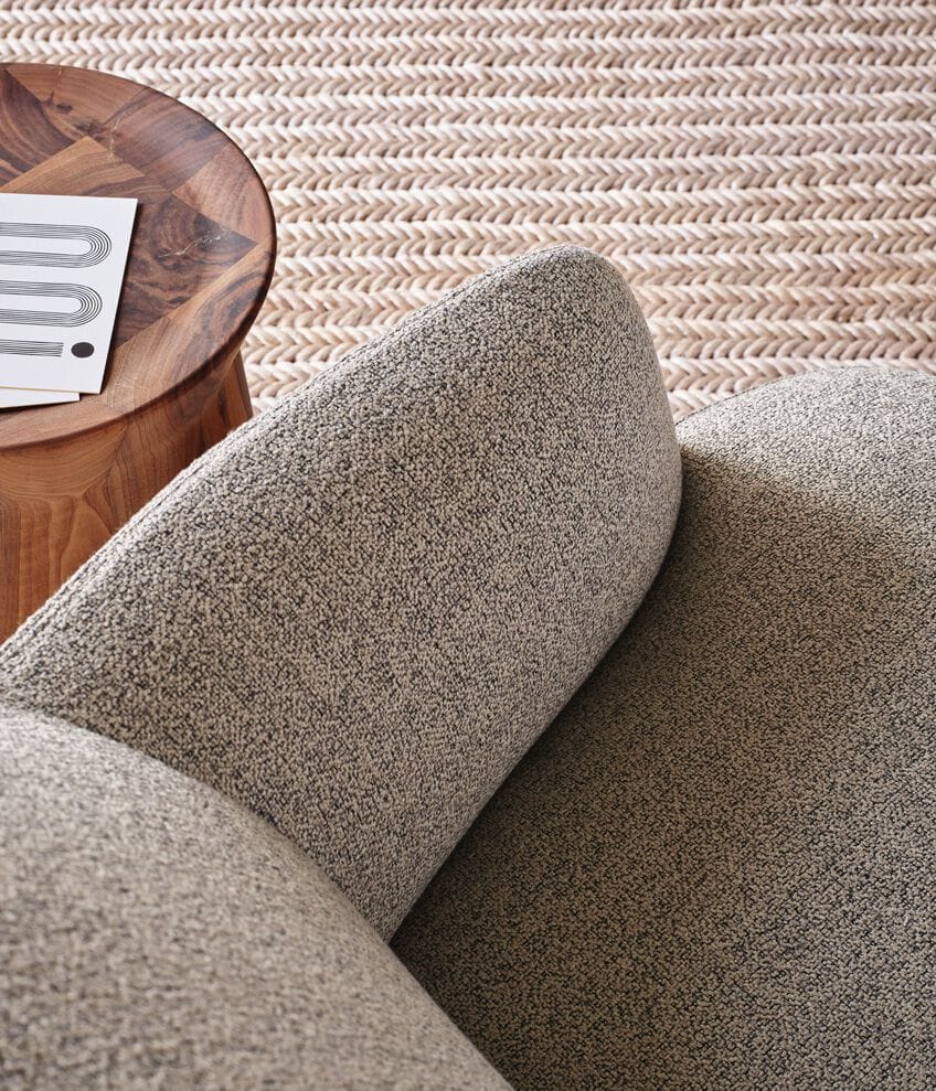 JANE LARGE 扶手椅 By Poliform | design Emmanuel Gallina