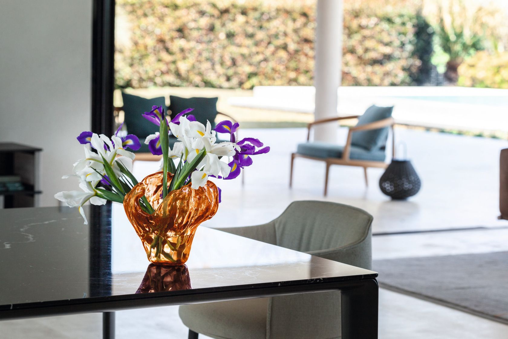 WATER ILLUSION Recycled glass vase By Poltrona Frau | design Assia ...