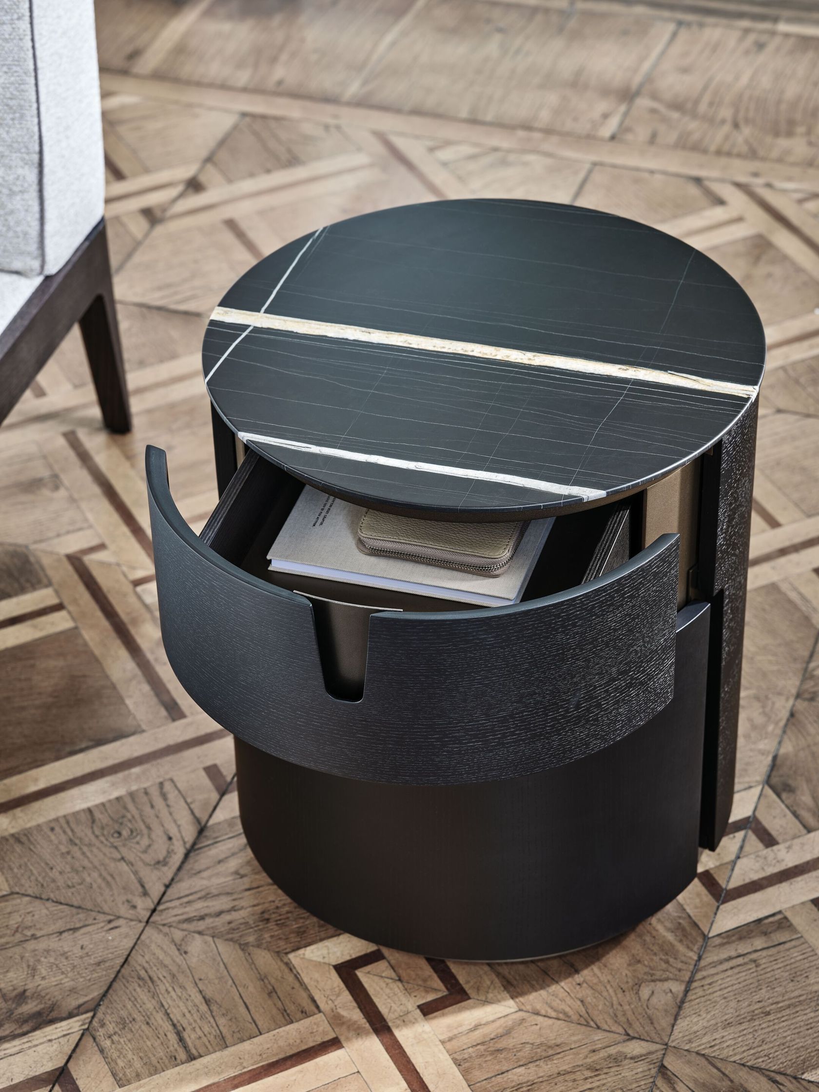 TYLSA NIGHT 54 Wooden bedside table By Porada