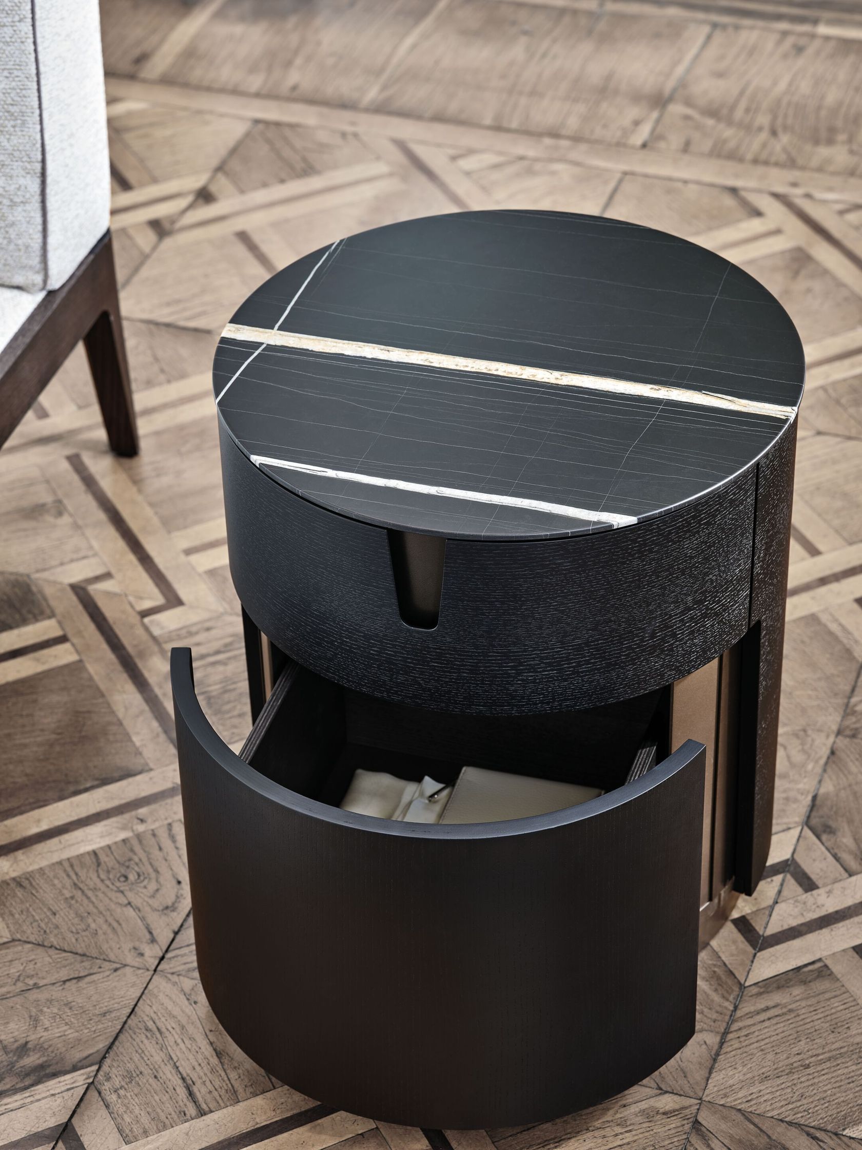 TYLSA NIGHT 54 Wooden bedside table By Porada