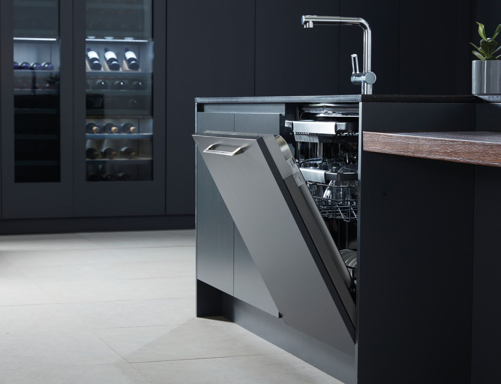 SKSDW2402P | Lavastoviglie By Signature Kitchen Suite
