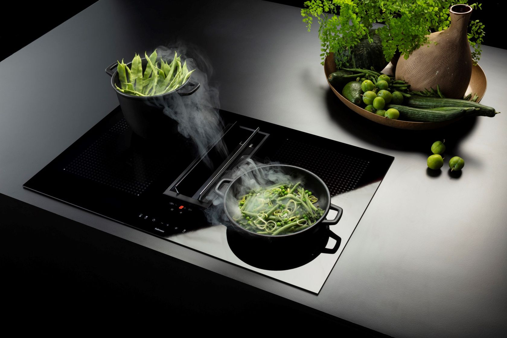 Induction built-in glass ceramic hob with integrated hood Class A++ ...
