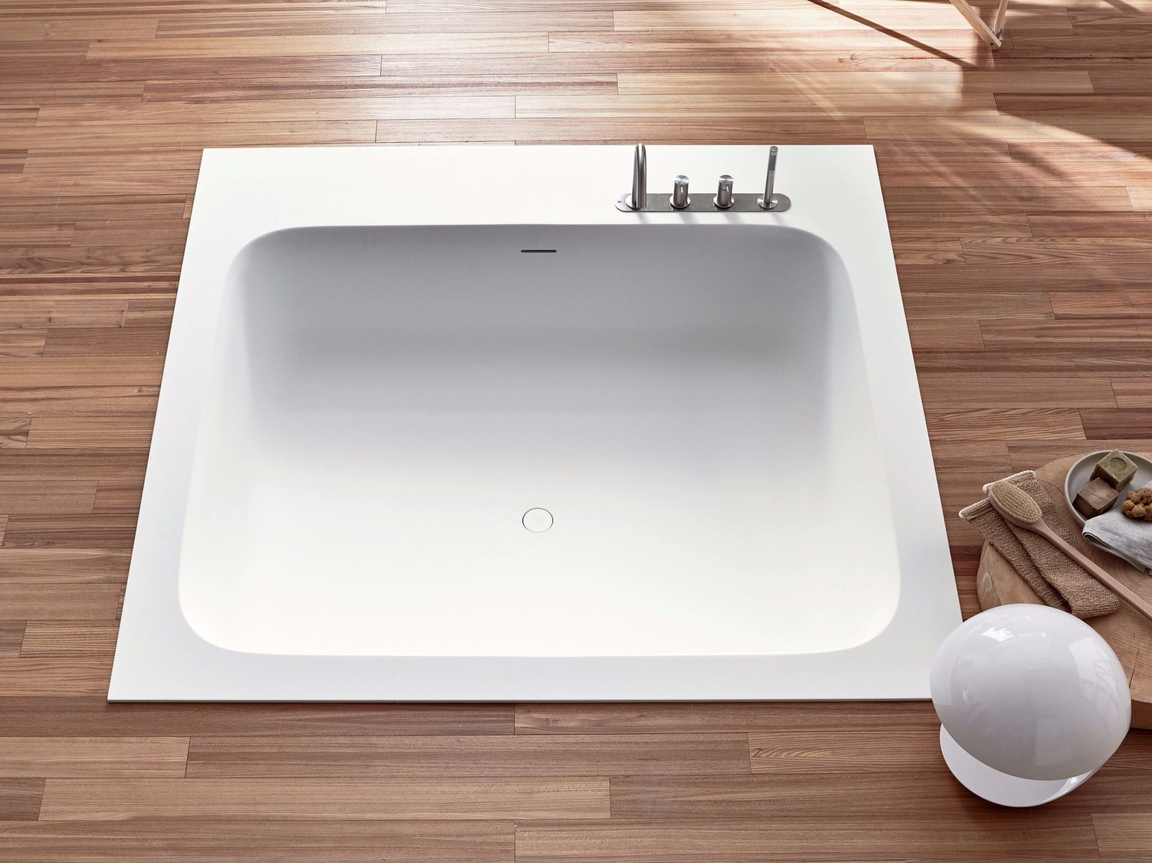 R1 MAXI By Rexa Design design Monica Graffeo