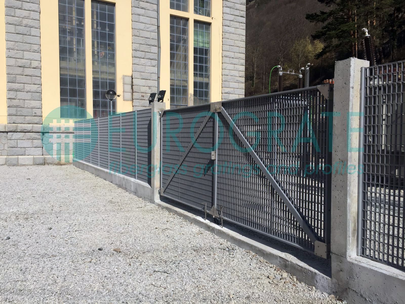 FIBREGLASS (GRP) INDUSTRIAL FENCING Fiberglass Fence By Eurograte
