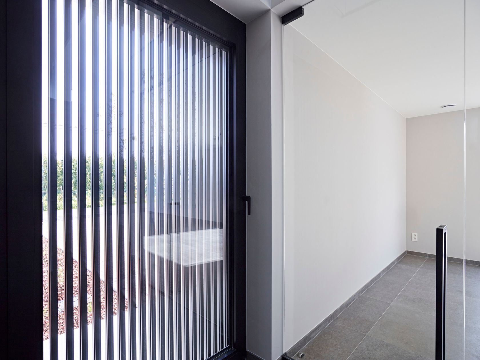 LINARTE Indoor/outdoor 3D Wall Surface for facades By RENSON