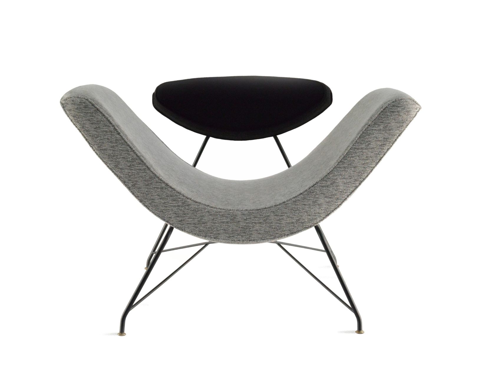 REVERSIVEL Easy chair By Tacchini | design Martin Eisler