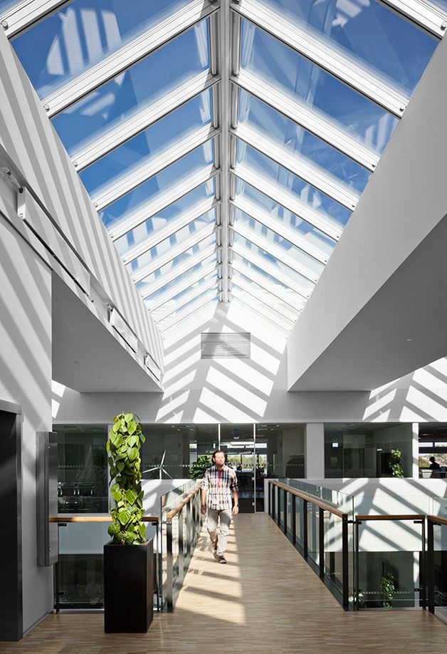 Finestra da tetto in acciaio e vetro RIDGELIGHT 25-40° By Velux ...