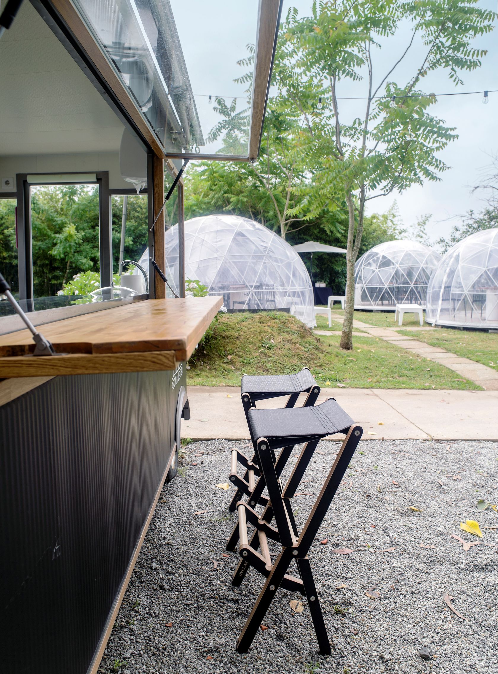 2ND RIS Taburete By DVELAS