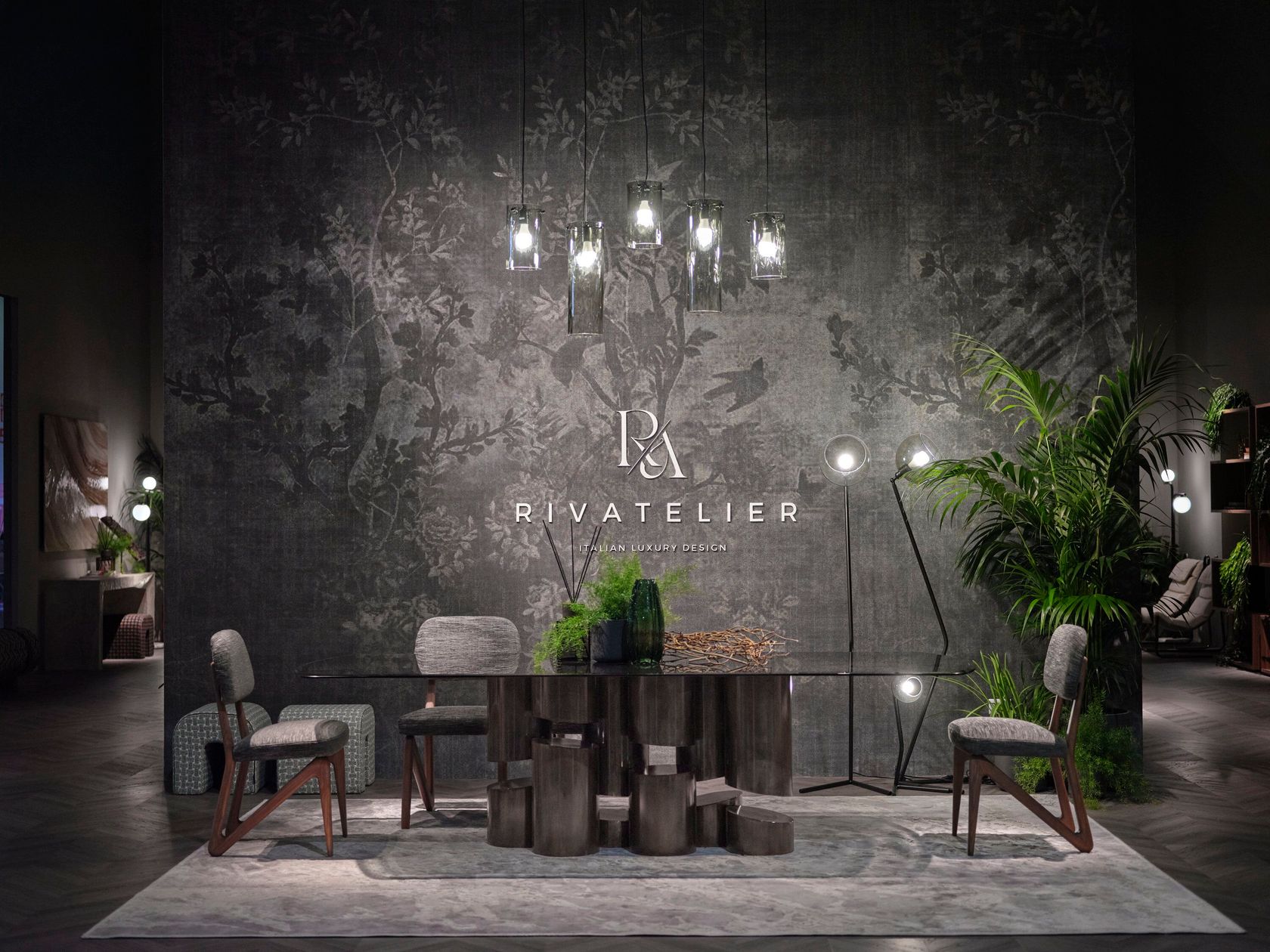 SILVERSTONE Glass and metal table By RIVATELIER