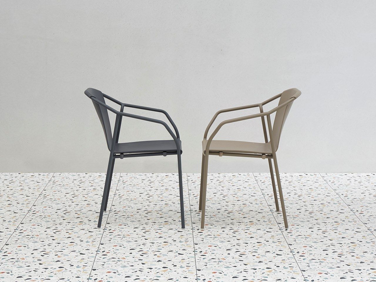 ROD Chair By Ezpeleta