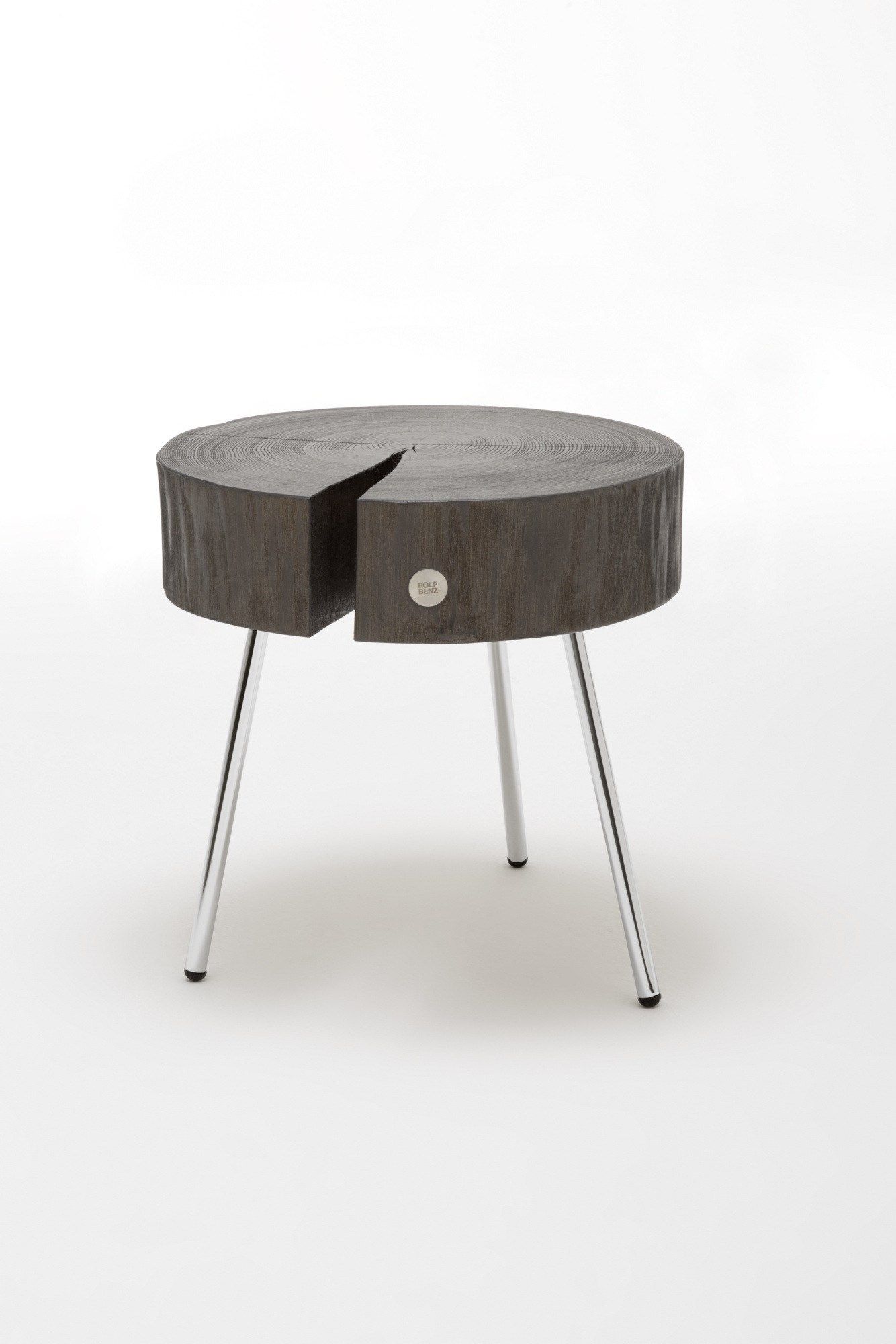 ROLF BENZ 8480 Round wooden coffee table By Rolf Benz | design Cuno ...
