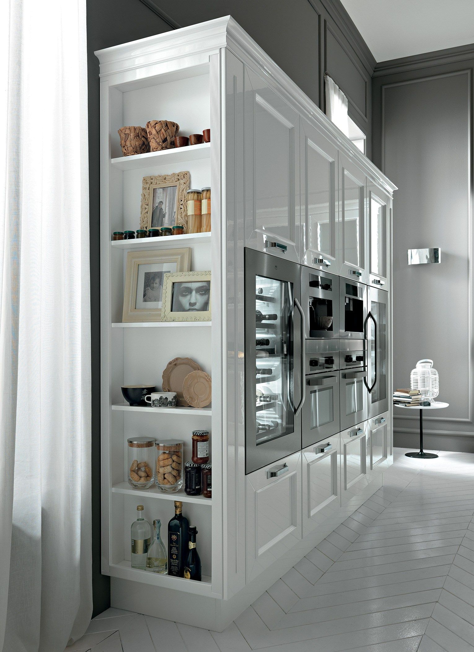 ROMANTICA | Kitchen with island By Febal Casa design Alfredo Zengiaro
