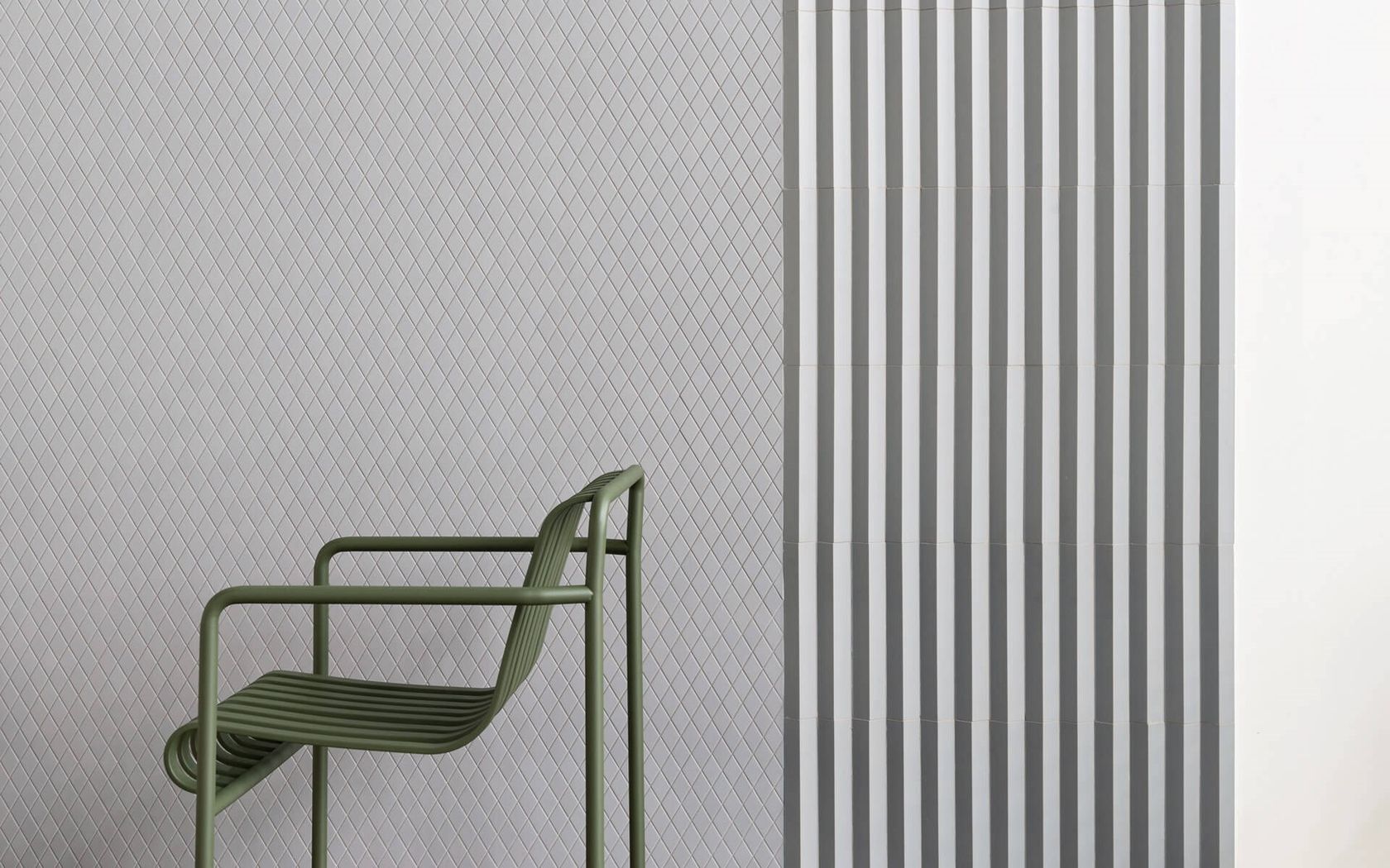 ROMBINI TRIANGLE GREY Porcelain stoneware 3D Wall Cladding By Mutina ...