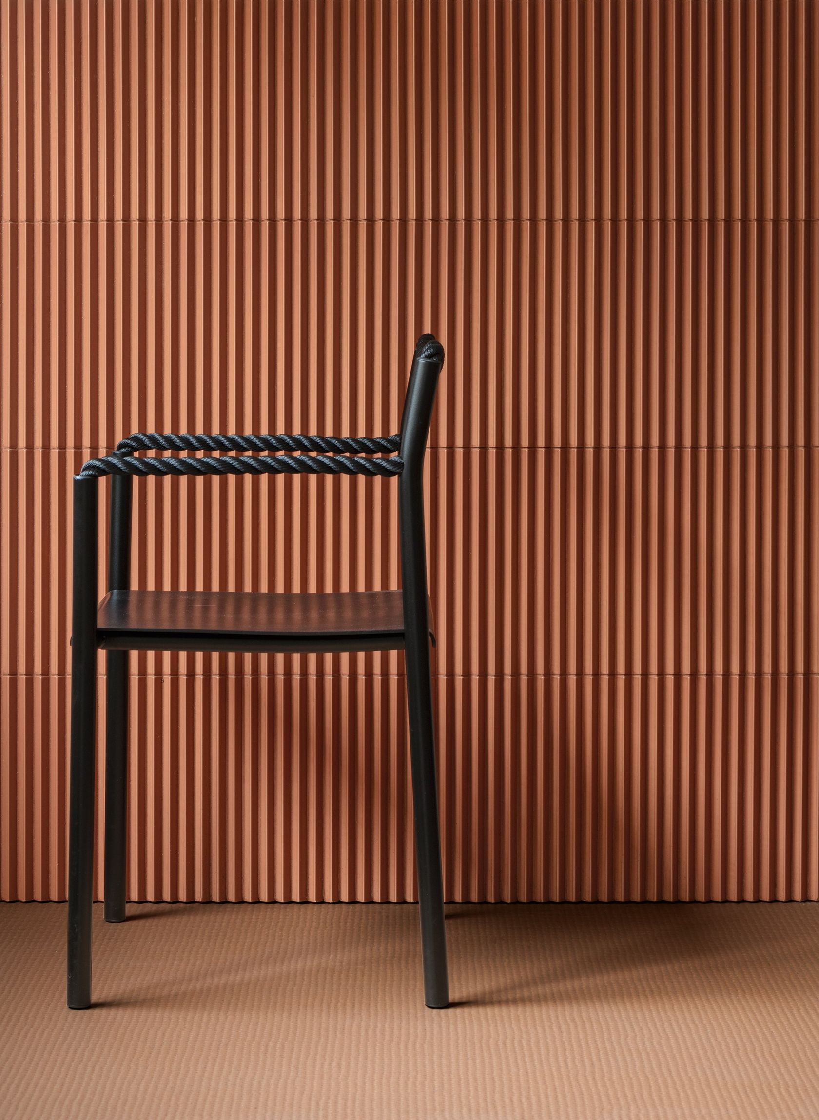 ROMBINI TRIANGLE RED Porcelain stoneware 3D Wall Cladding By Mutina ...