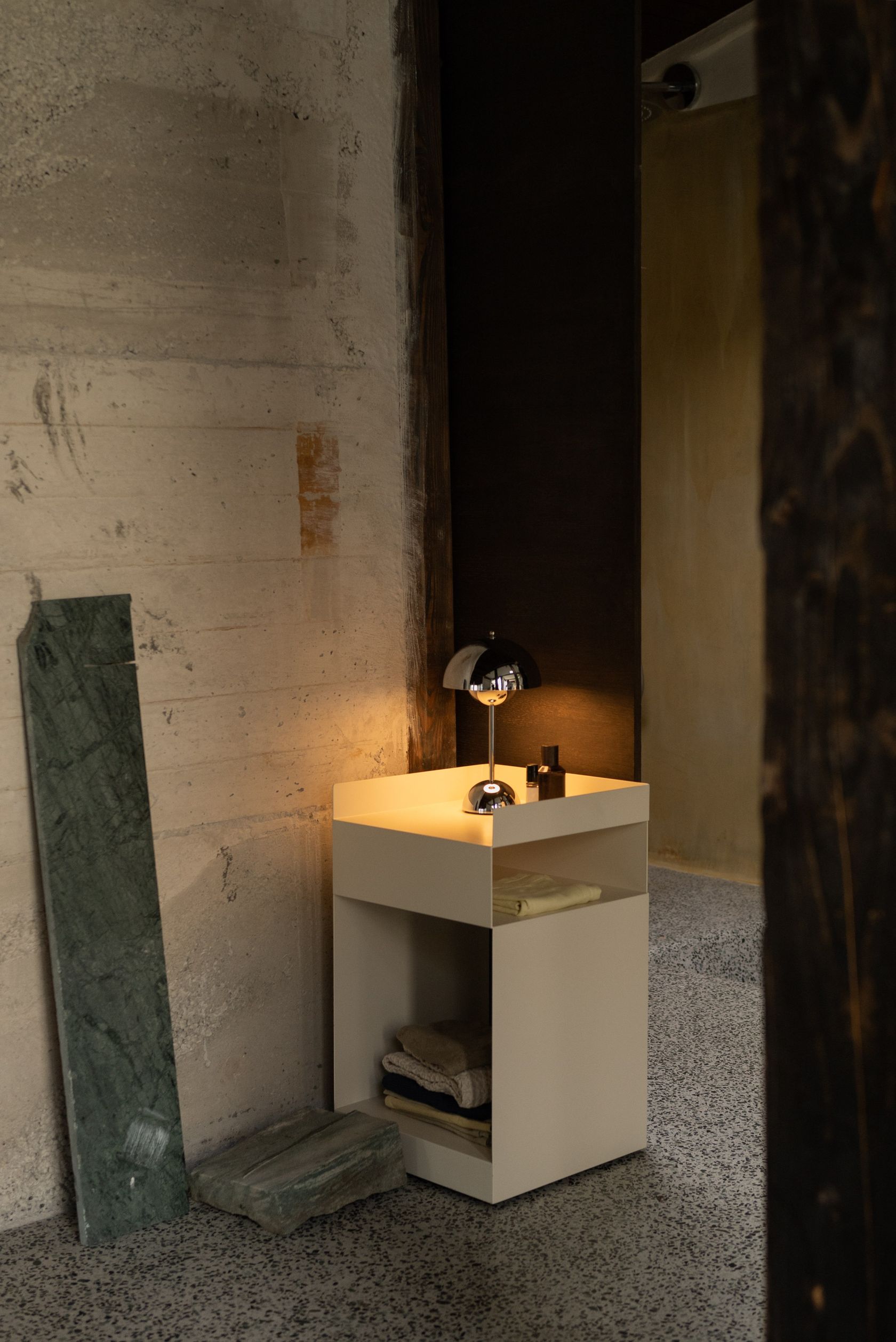 ROTATE SC73 Coffee table By &Tradition | design Space Copenhagen