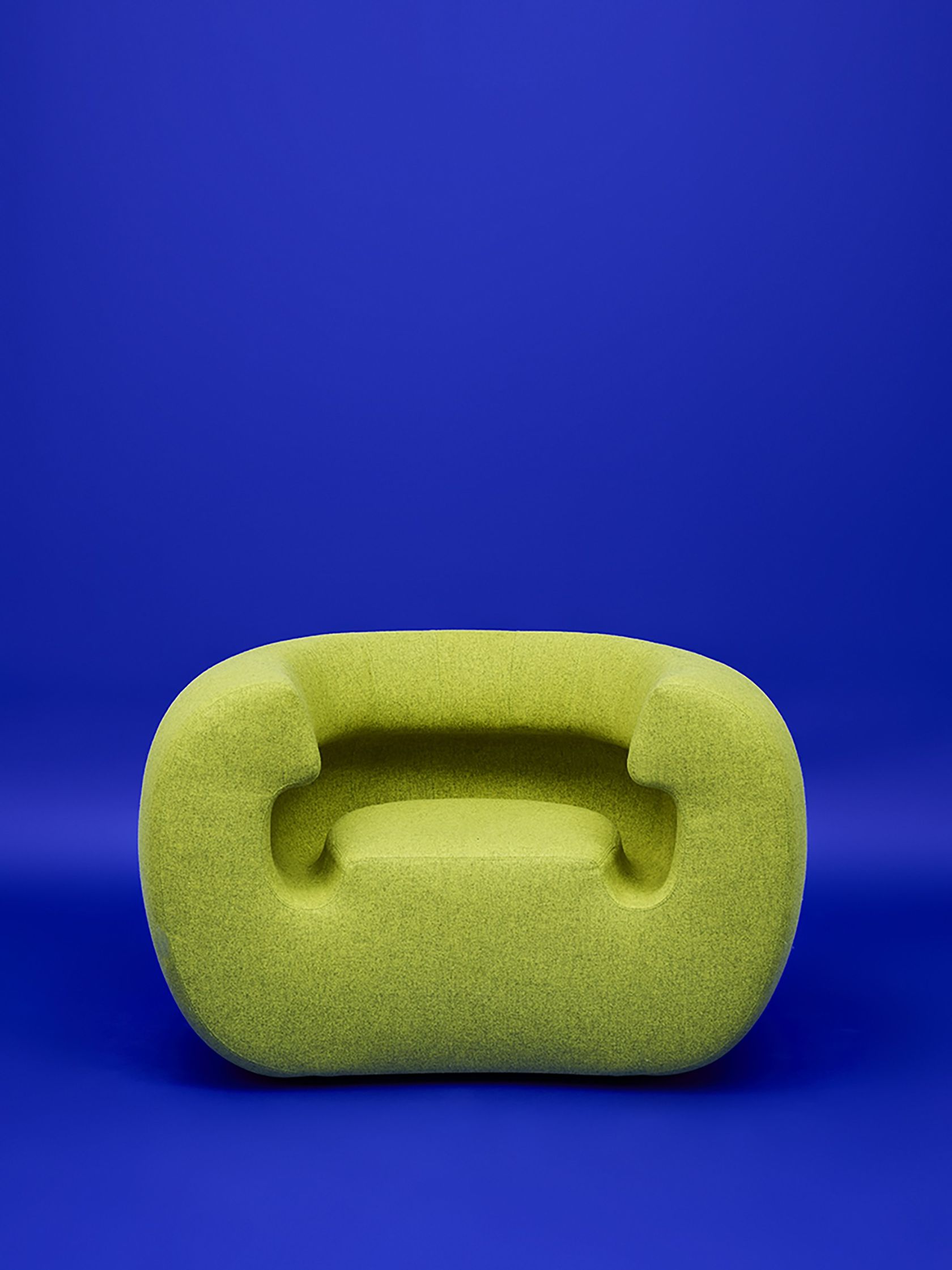 ROXANNE Expanded polyurethane easy chair By Gufram | design Michael Young
