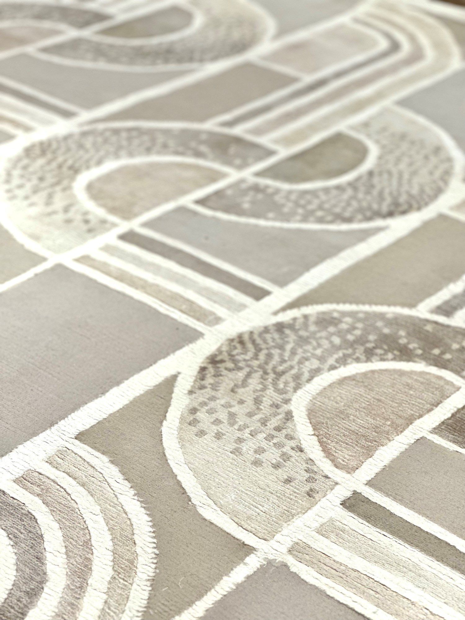 ROY III 地毯 By Illulian 设计师Emtivi Studio