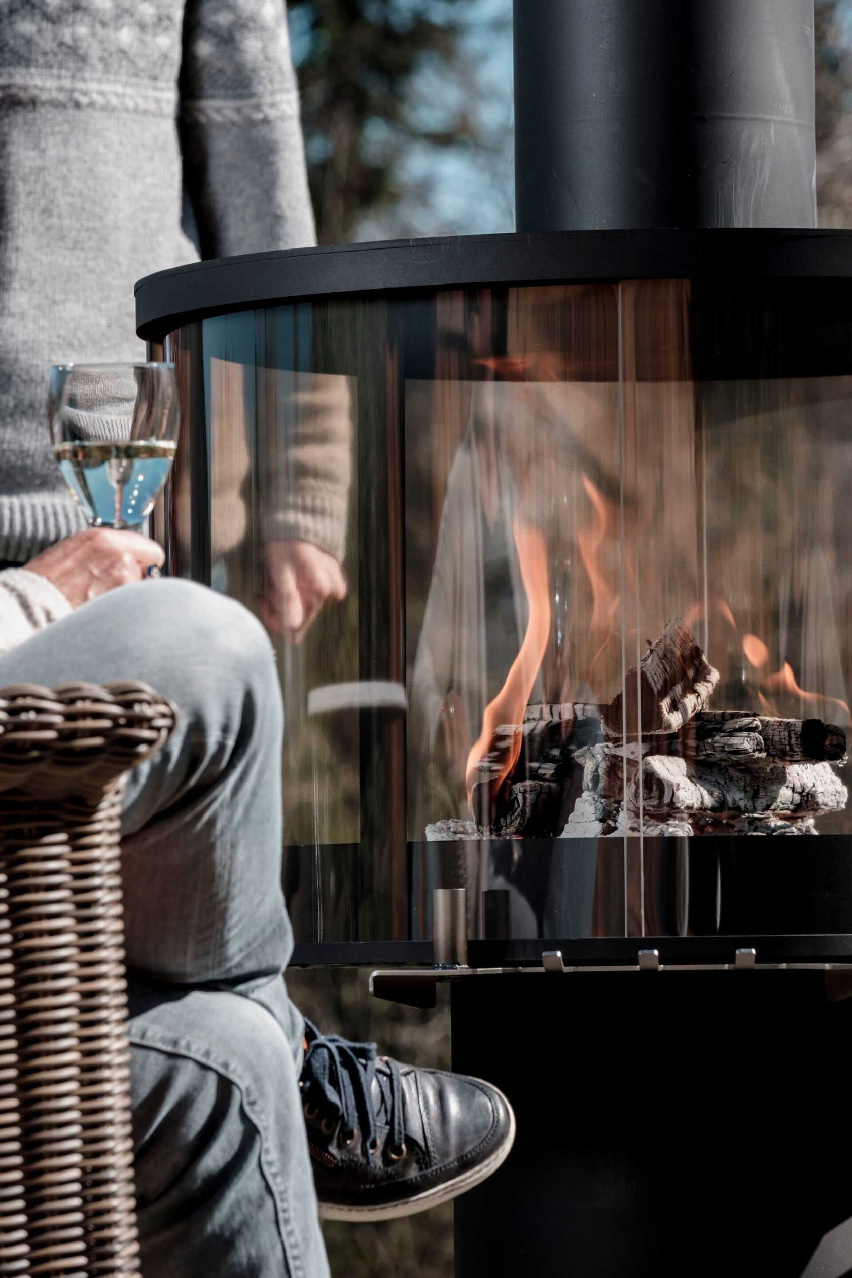 SURPRISE Fireplace By RUEGG