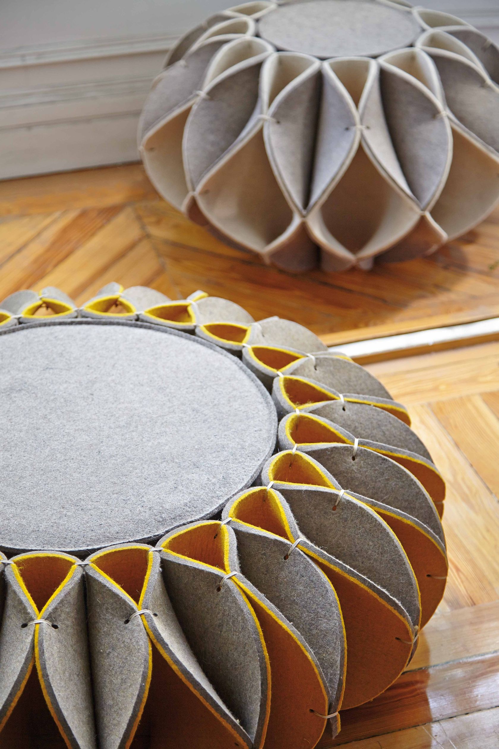 RUFF POUF HIGH Pouf By GAN