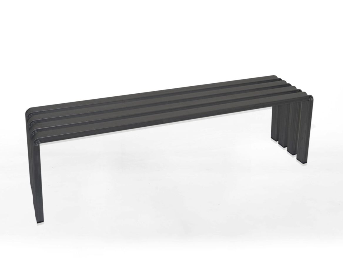 RUNWAY | Steel bench By Situér