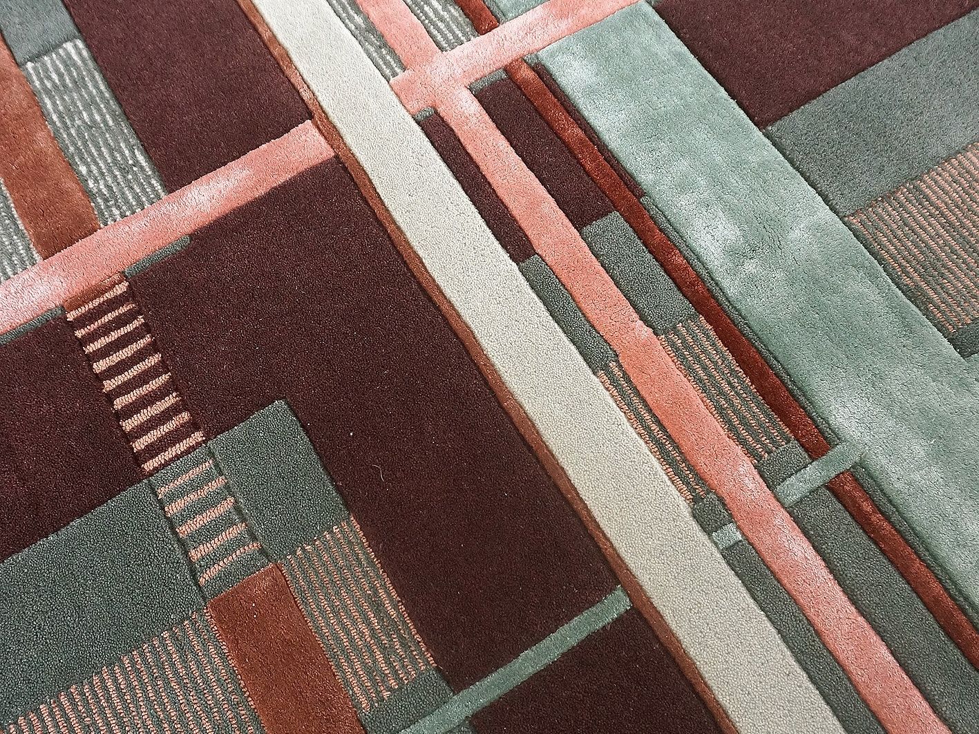 RUTER ARMY GREEN 地毯 By Volver 设计师Ksenia Stanishevski, Renate Alexandersen