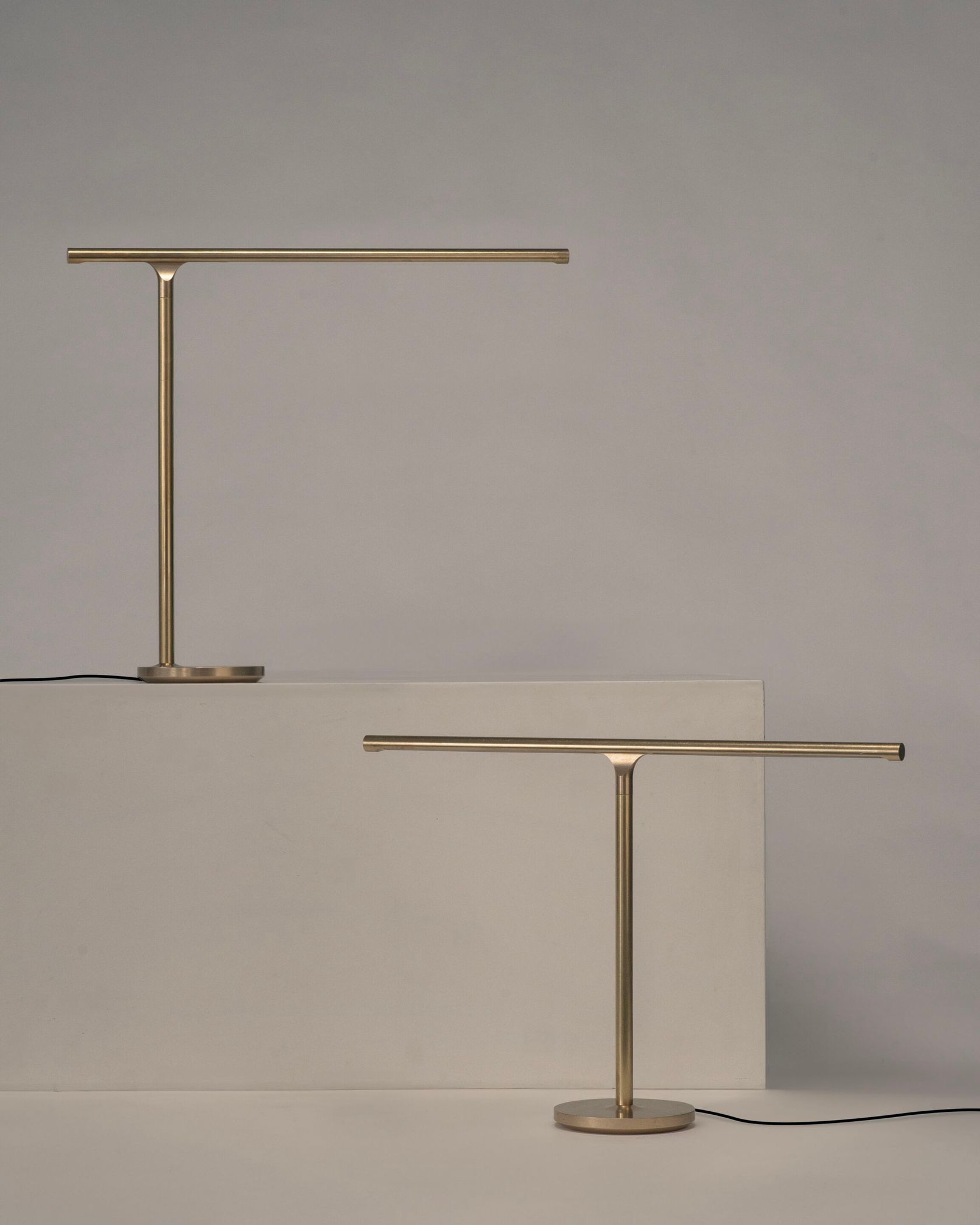 GALLERY Table lamp By Rakumba