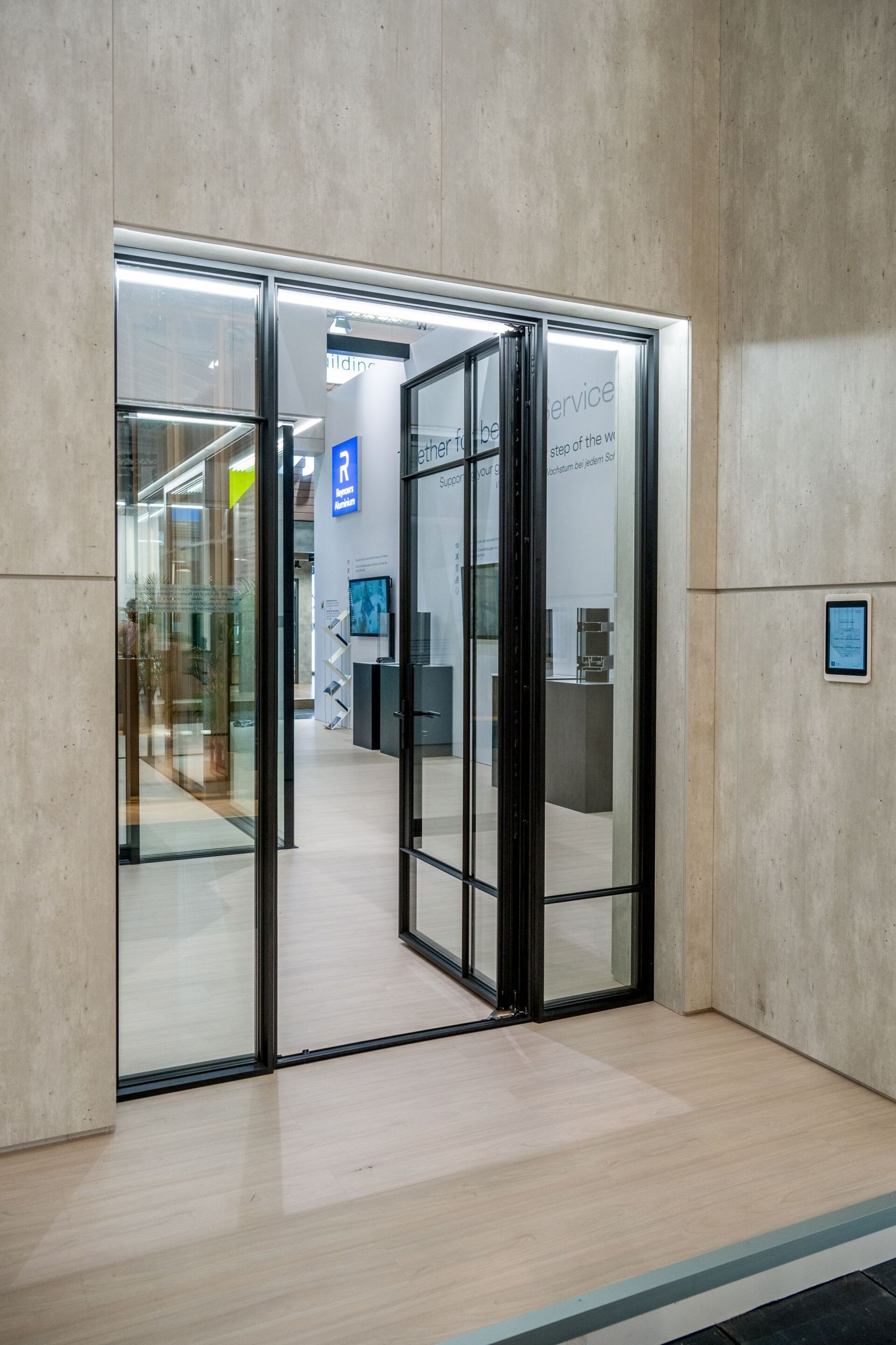 SLIM LINE 38 ULTRA SLIM Aluminum hinged door with double glass By ...