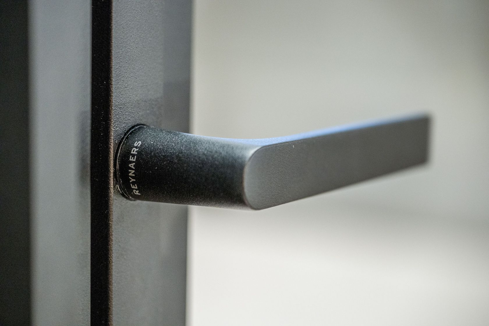SLIM LINE 38 ULTRA SLIM Aluminum hinged door with double glass By ...