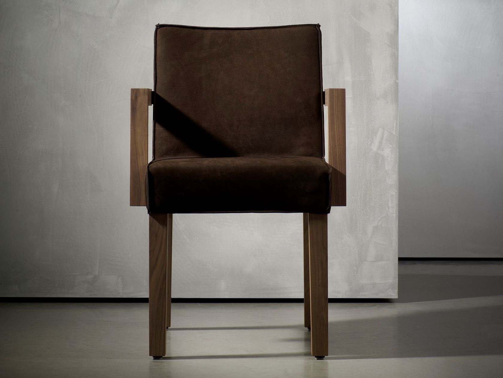 SAAR | Chair with armrests By Piet Boon design Piet Boon