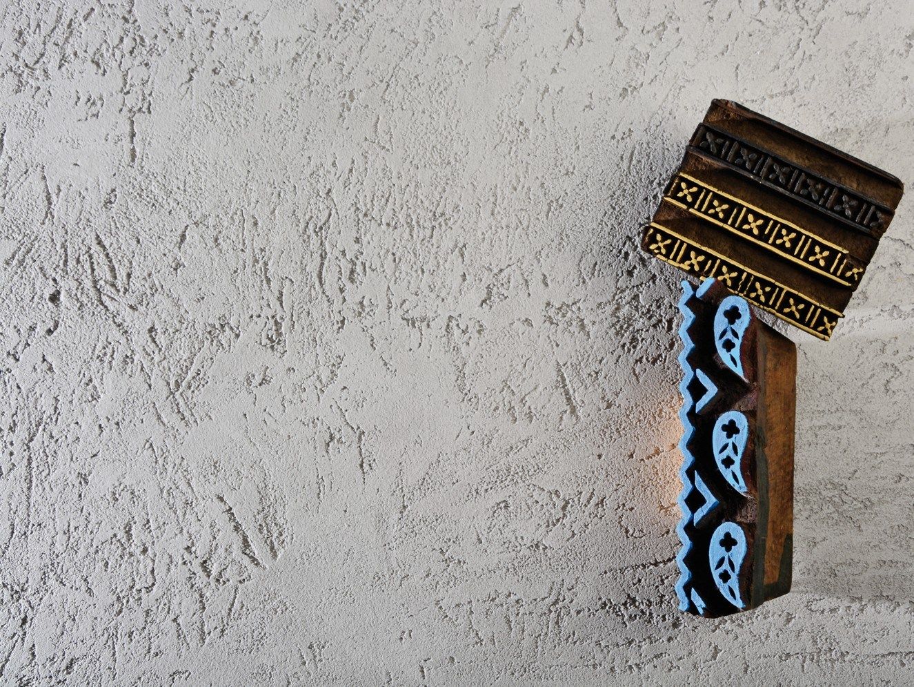 SANDTEX MEDITERRANEO Hydraulic and hydrated lime based plaster By Sandtex