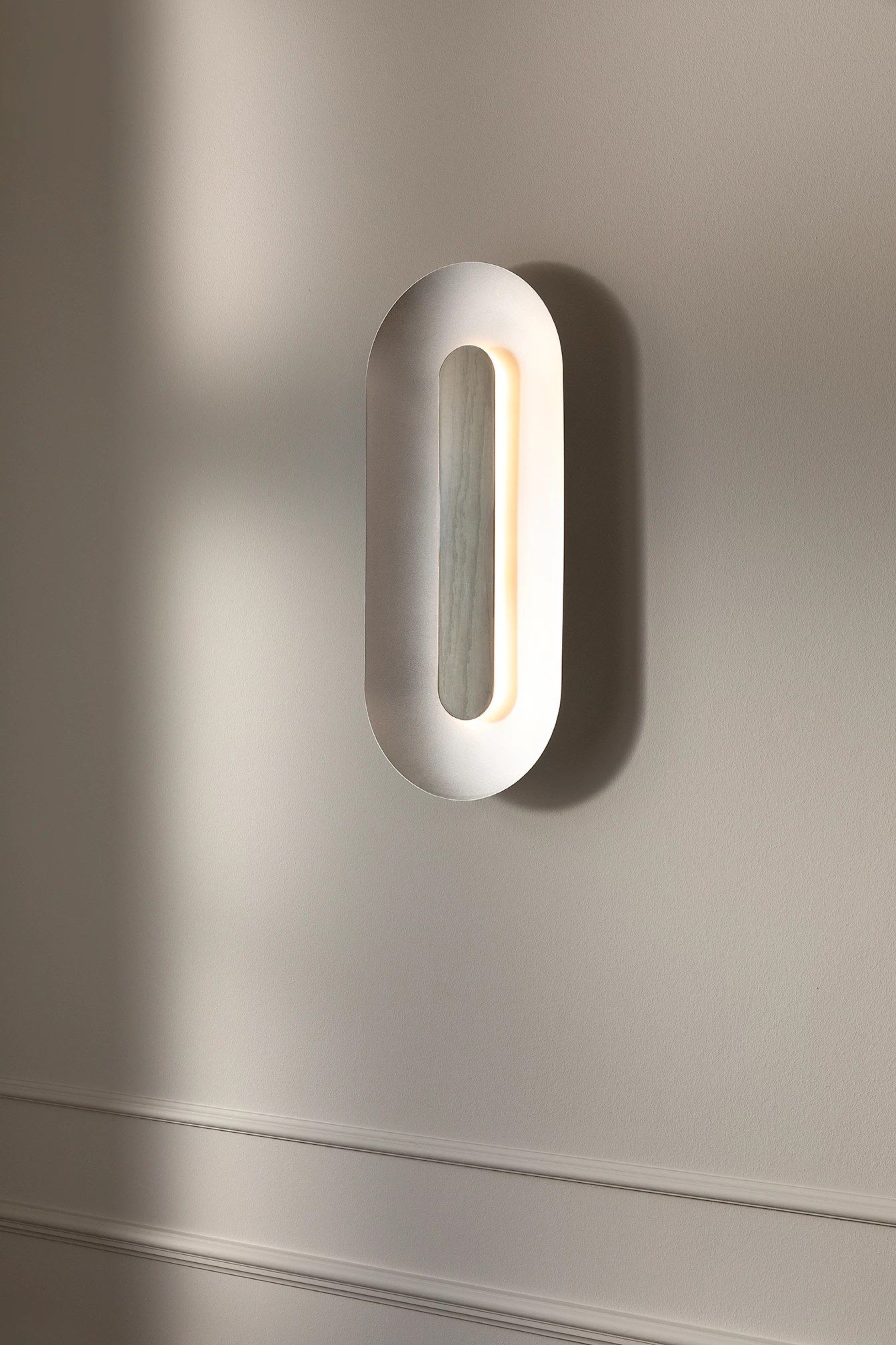SASI LARGE Wandleuchte By Nuura | design Rick Tegelaar