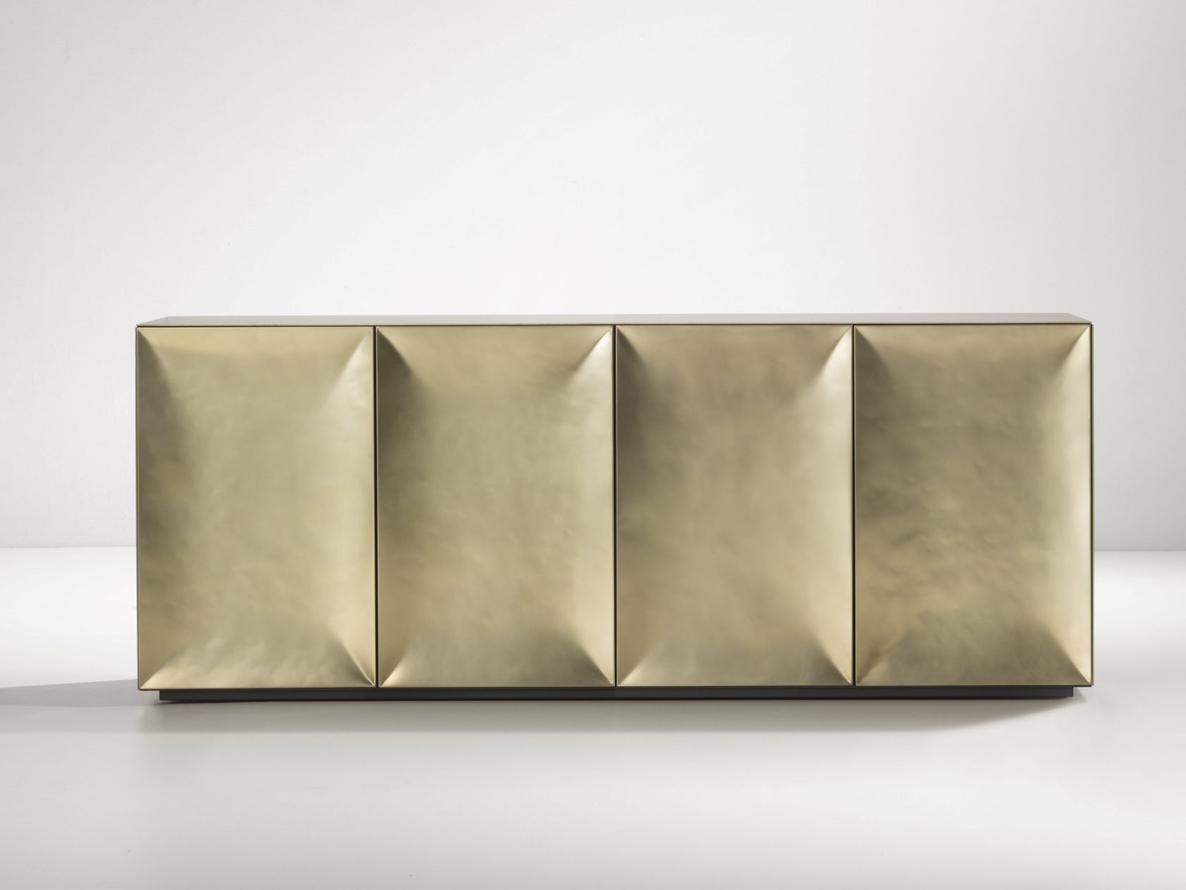 DE CASTELLI: Metal working and furniture | Archiproducts