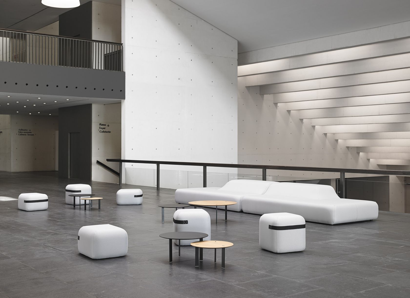 SEASON | Bench By Viccarbe design Piero Lissoni