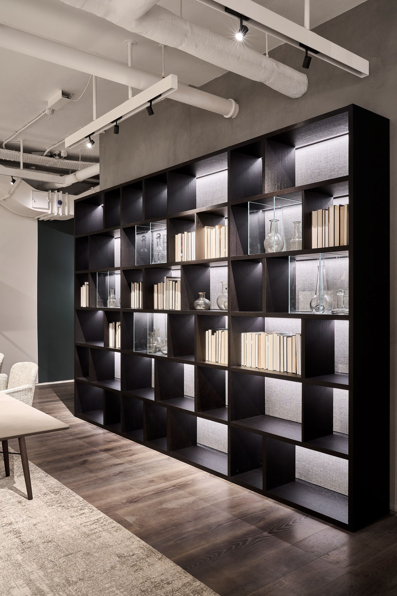 SELECTA Sectional modular custom bookcase By Lema
