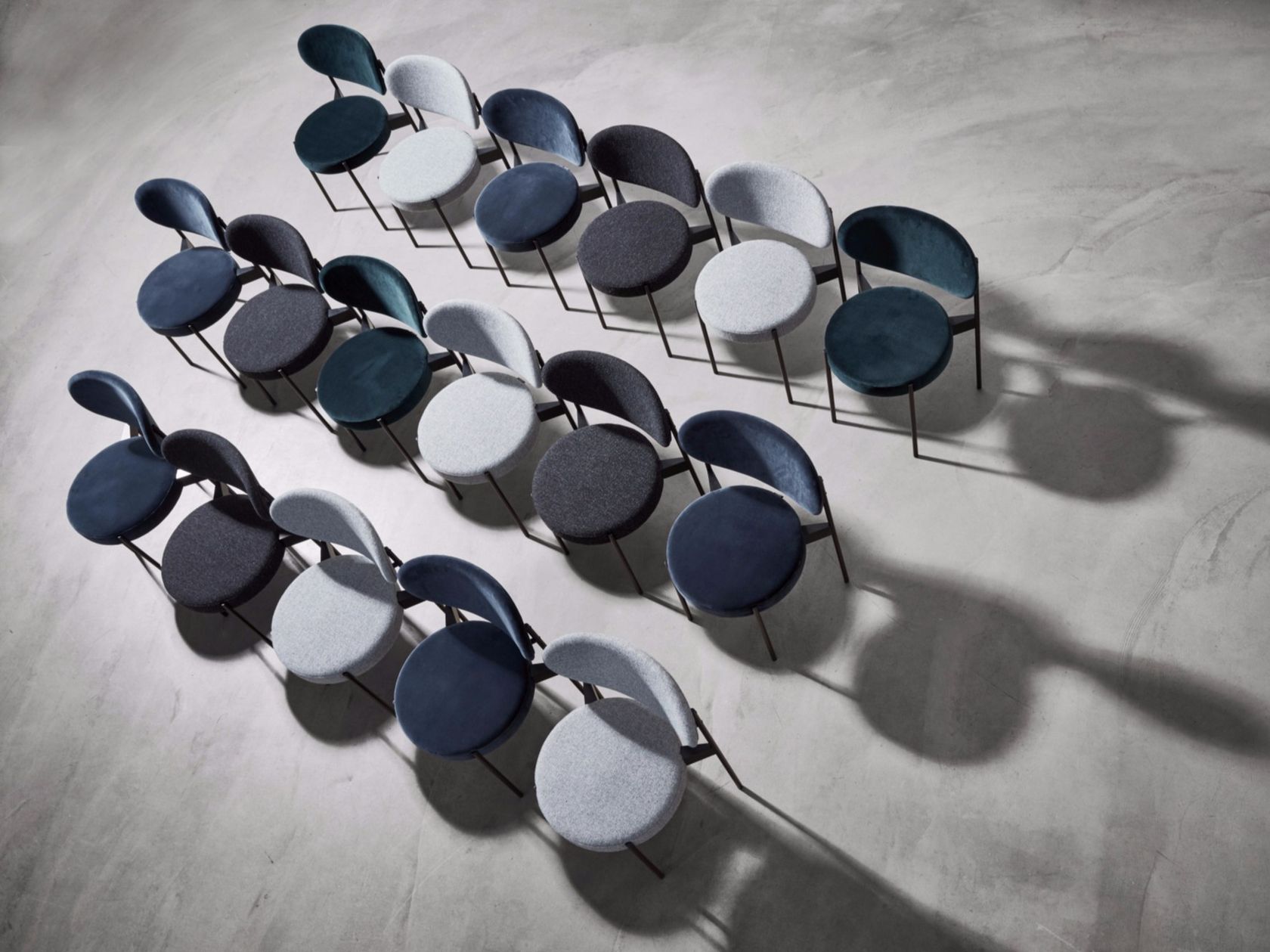 SERIES 430 Upholstered fabric chair By Verpan