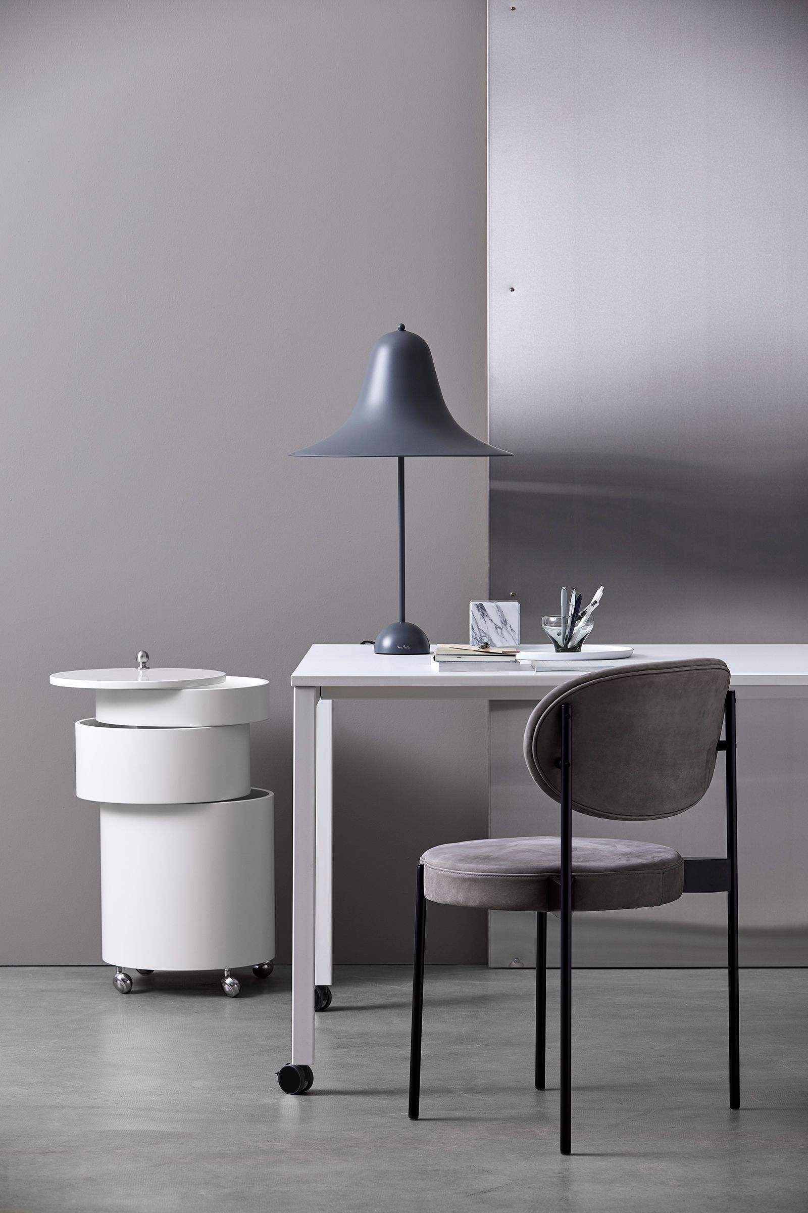 SERIES 430 Upholstered fabric chair By Verpan