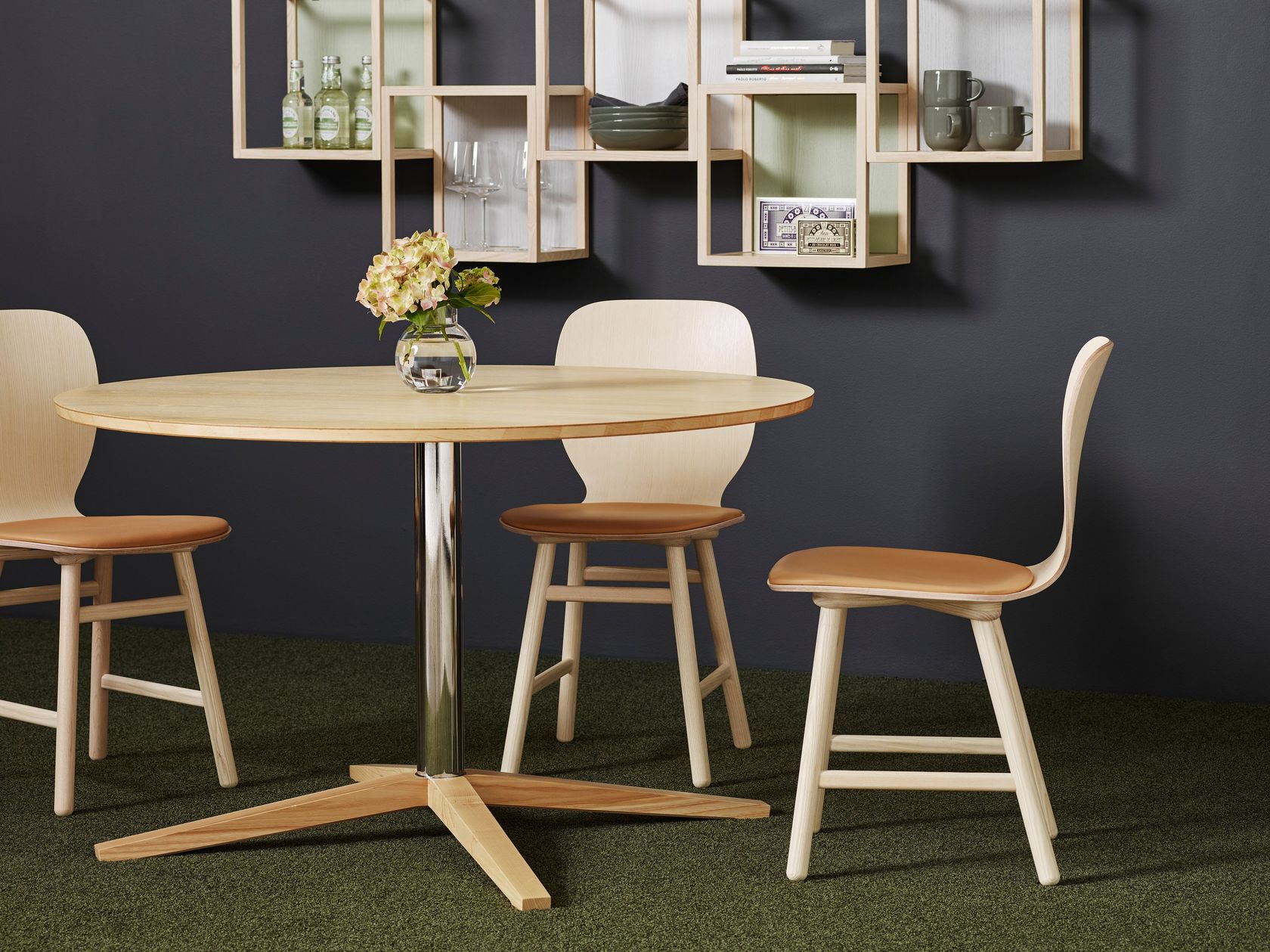 SHELL | Chair By Karl Andersson design NOTE Design Studio