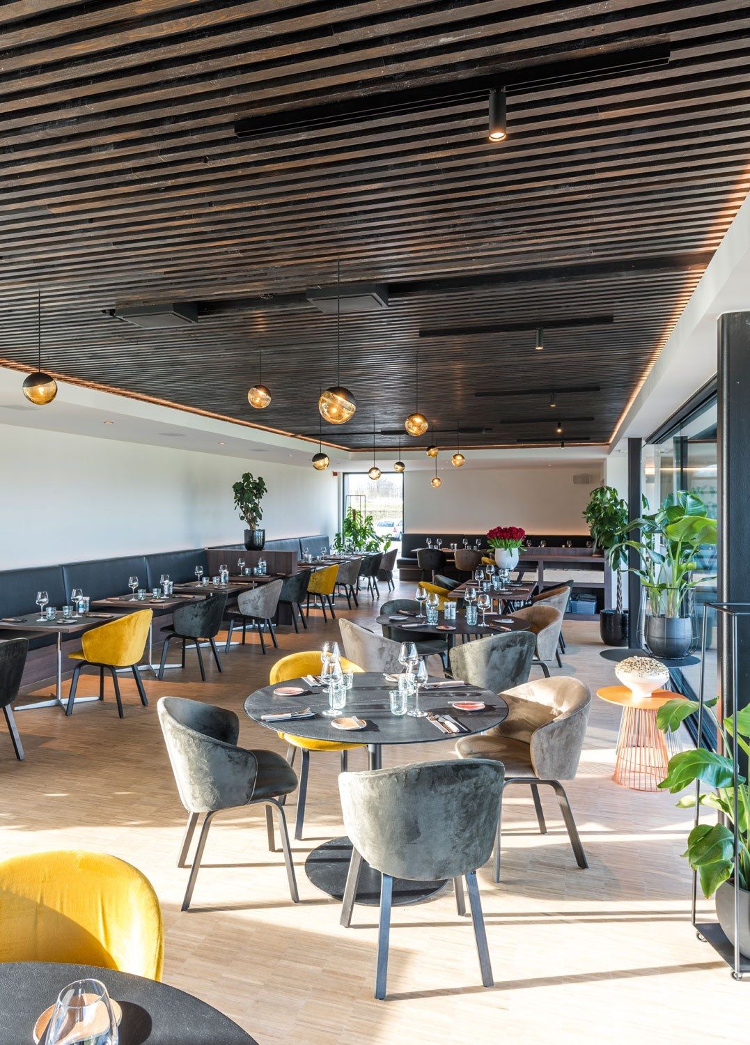 SHIFTLINE M26 L MATRIX Illuminazione a binario By Delta Light